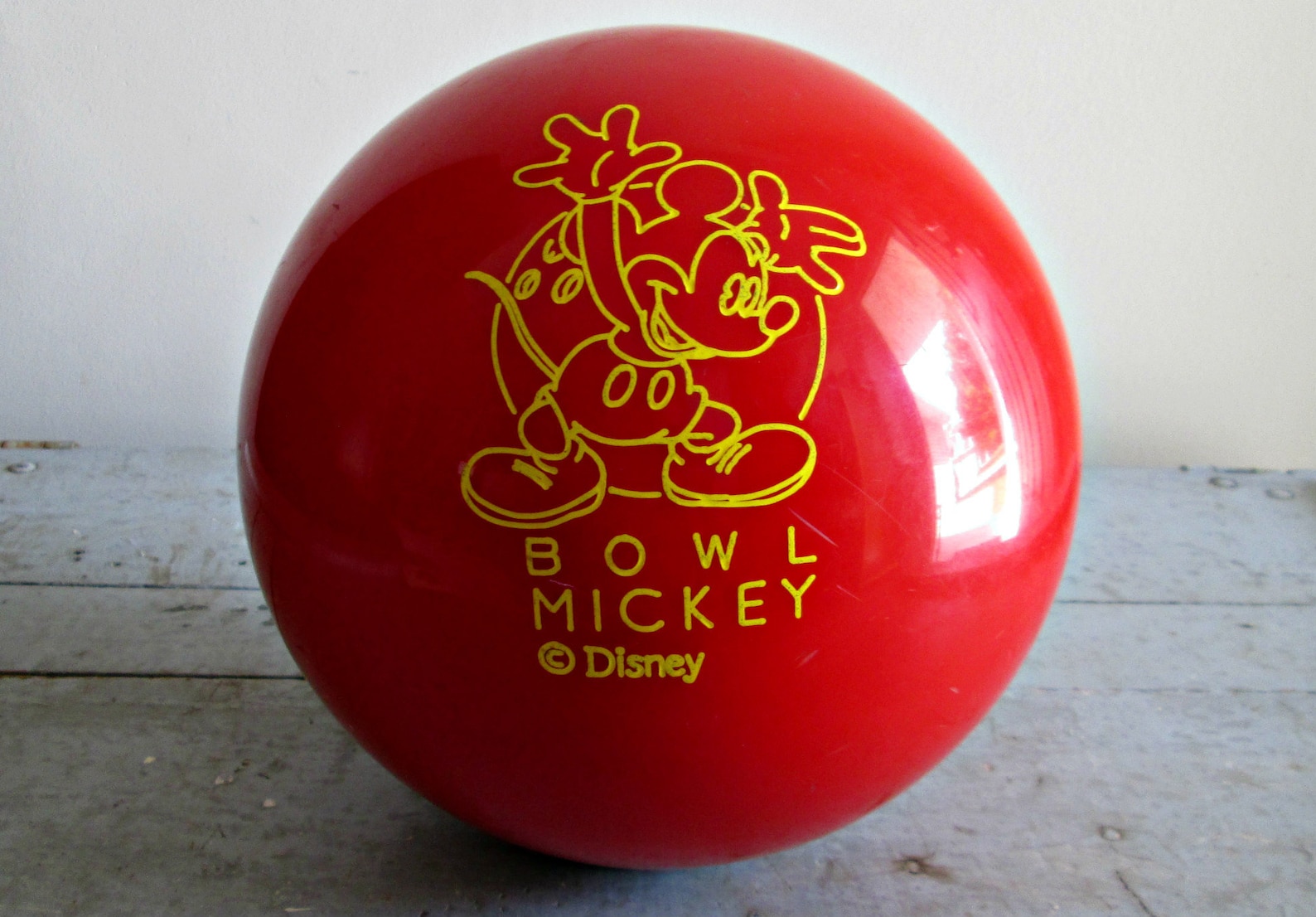 Vintage Mickey Mouse Bowling Ball Brunswick Bowl Mickey Ball EXCELLENT ...