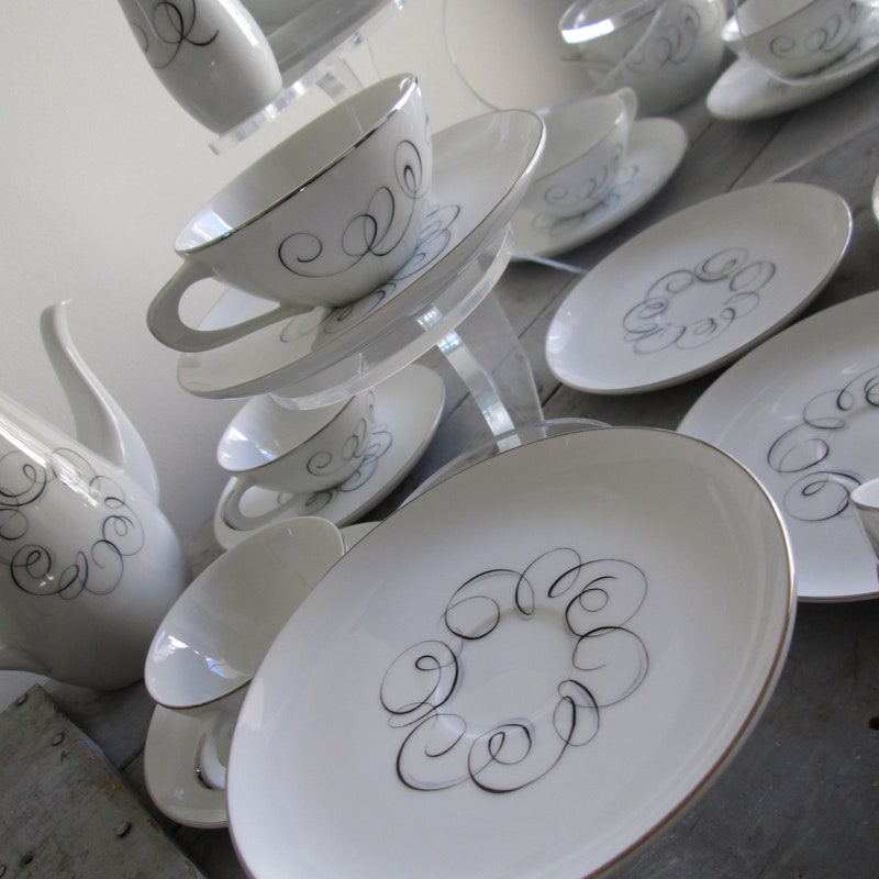 Atomic Dinnerware - Etsy