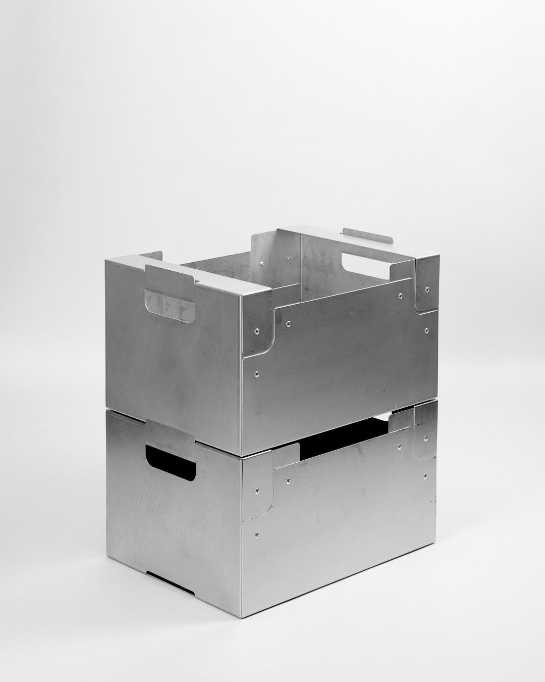 Raw Metal Crate: Modern Storage Solution - Etsy 日本