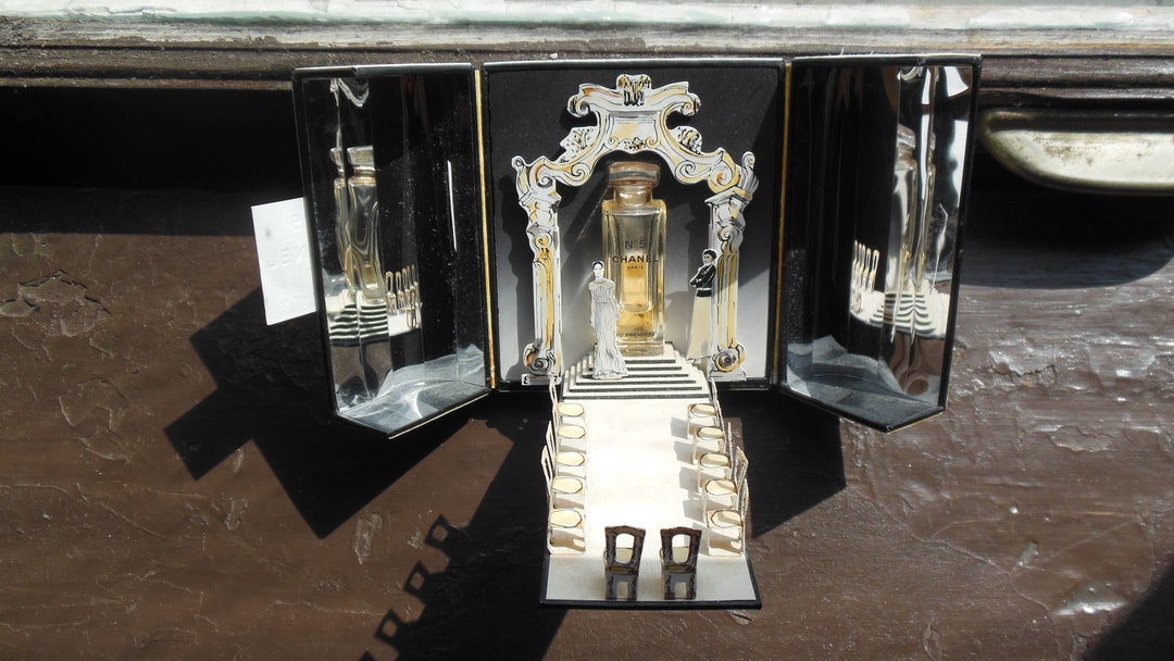 Chanel No 5 Eau Premiere Runway Box With Perfume Bottle - Etsy