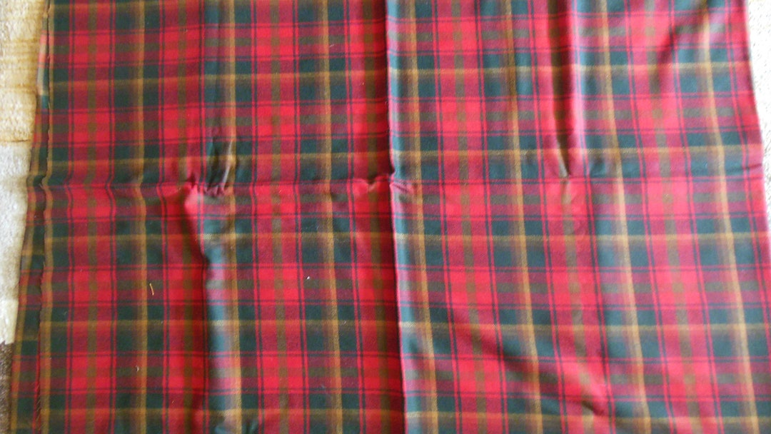 Vintage Wool Plaid Fabric, Red, Black Tartan Plaid - Etsy