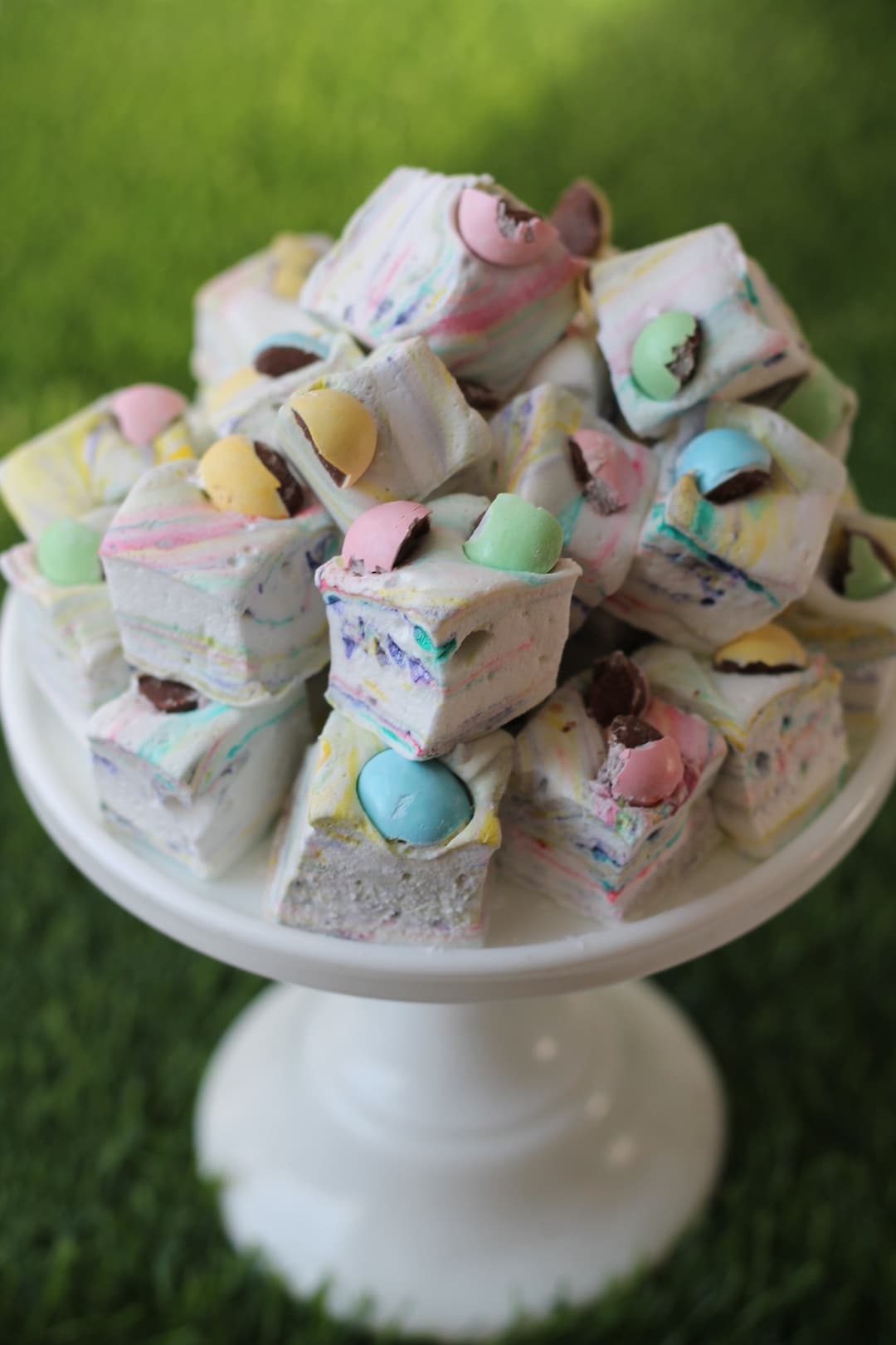 Easter Swirl Marshmallows With Milk Chocolate M&M Easter Eggs - Easter ...