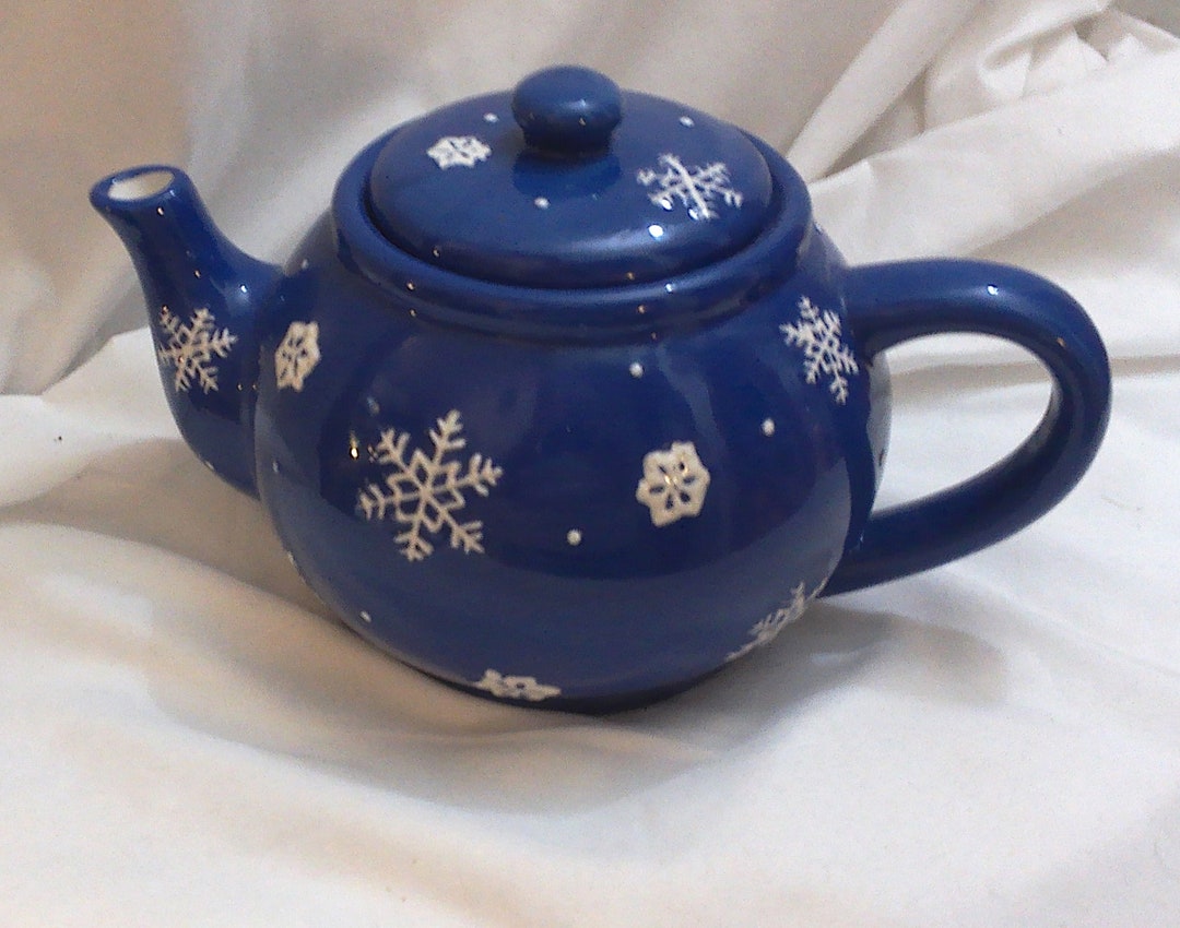 Teapot Ceramic Snowflake 5 Cup 40 Oz. - Etsy