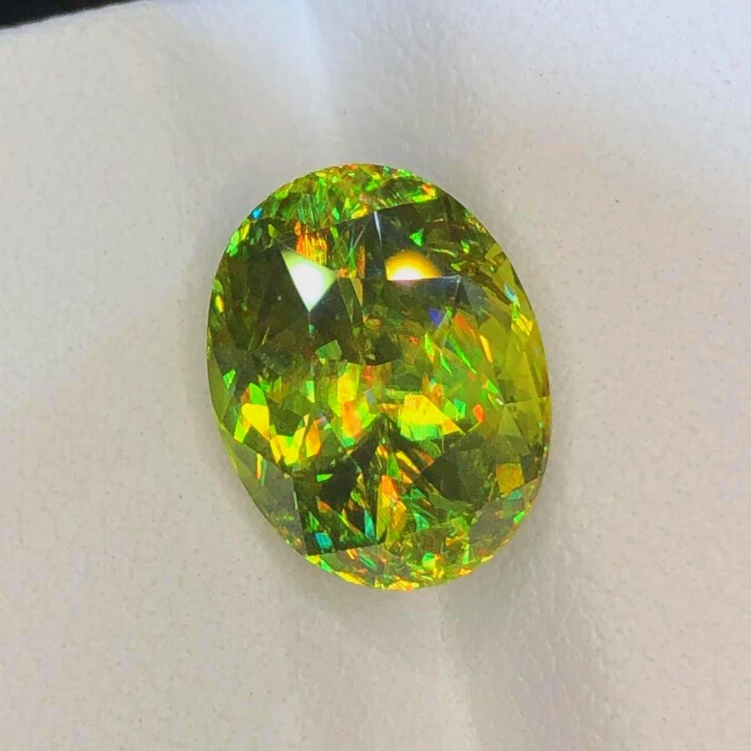 Rare 5.69 Crts Natural Chrome Sphene (titanite) With Stunning Play of ...
