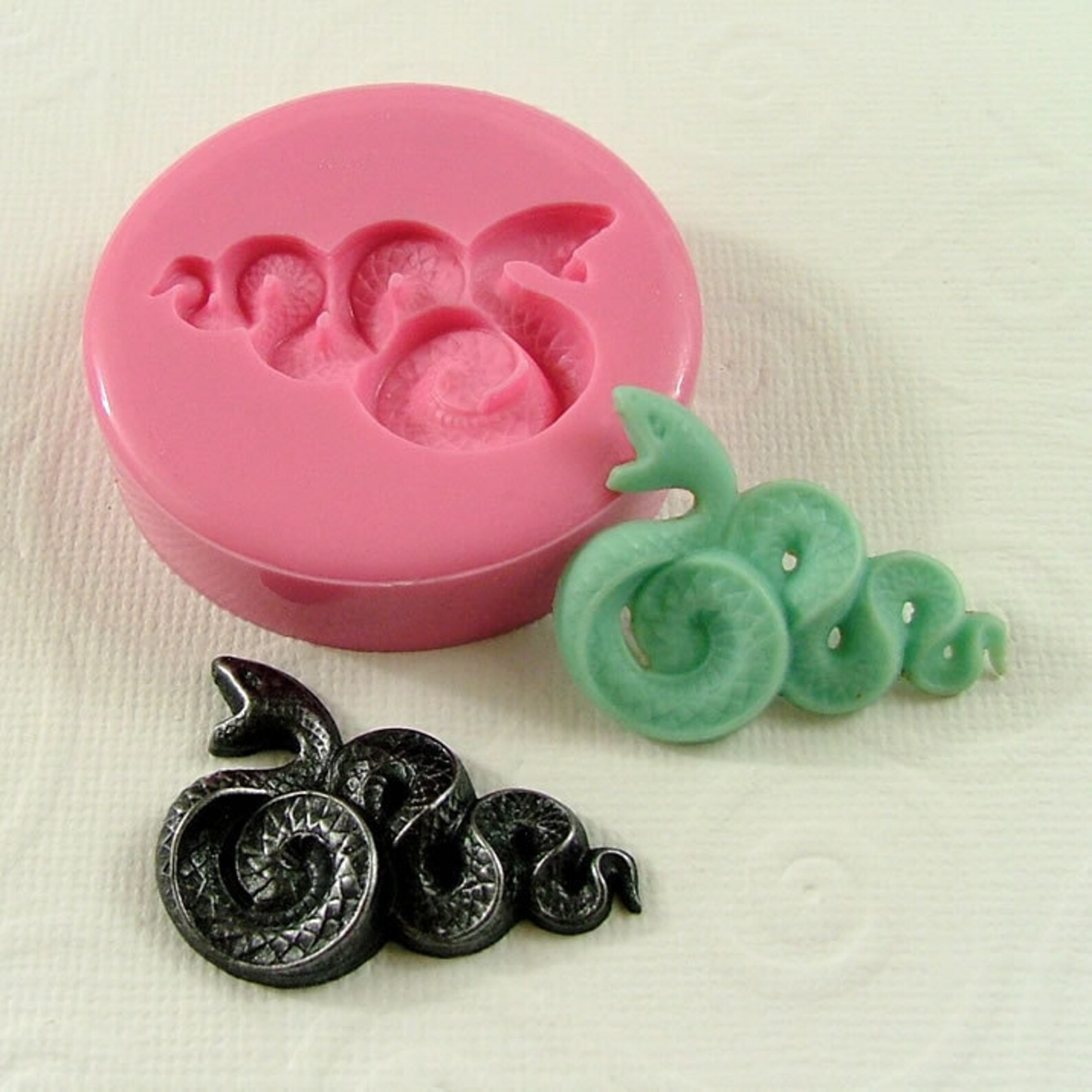 Snake Flexible Silicone Mold/mould 23mm for Crafts Jewelry - Etsy