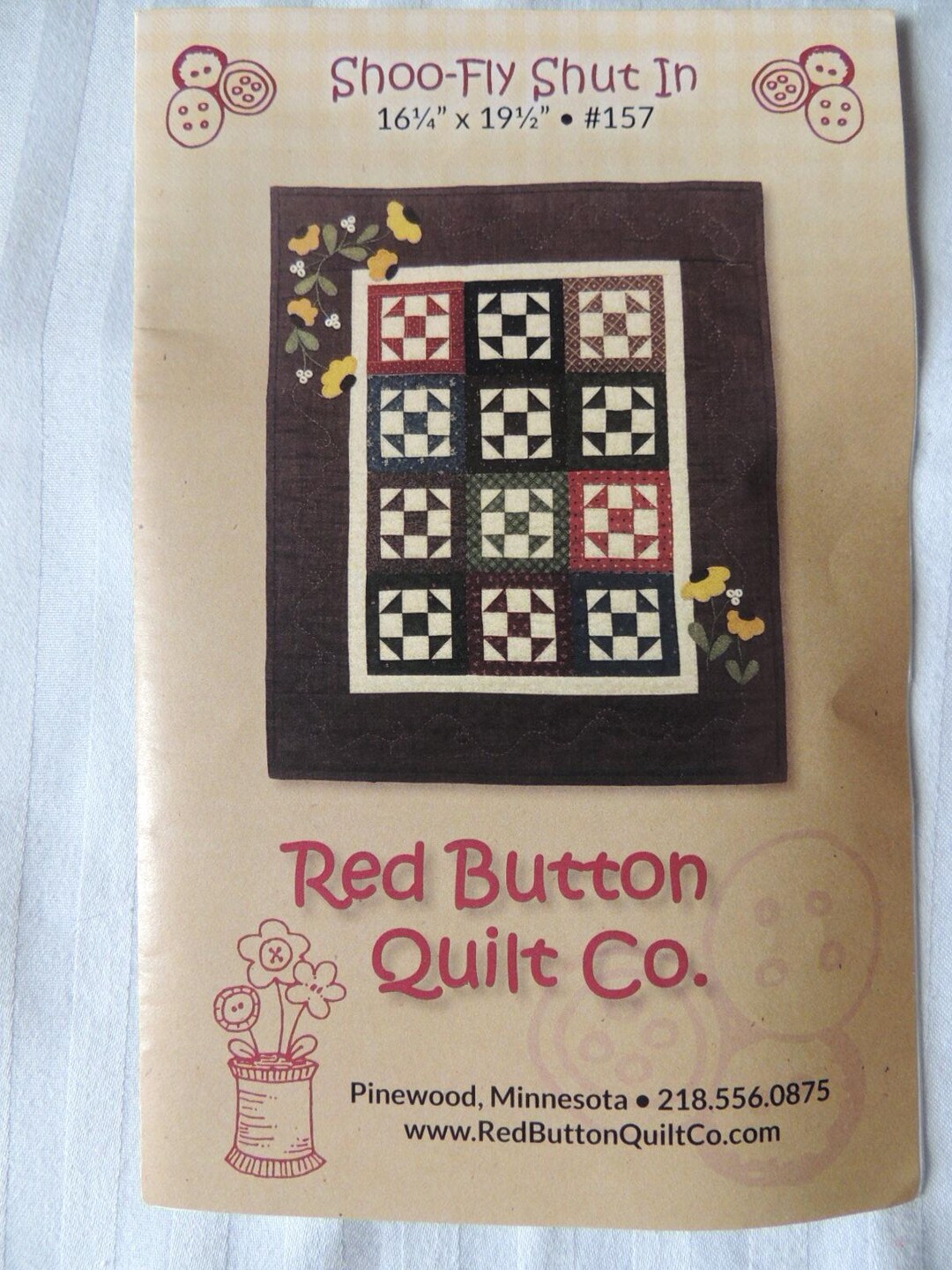 Shoo-fly Shut in Quilt Kit Red Button Quilt Co - Etsy