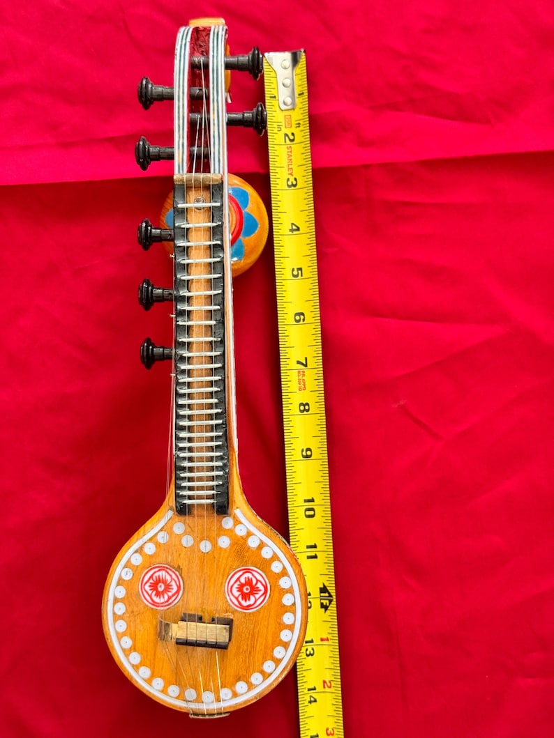 Rare Saraswati Bobbili Veena Model: Jackfruit Wood, Indian Instrument ...