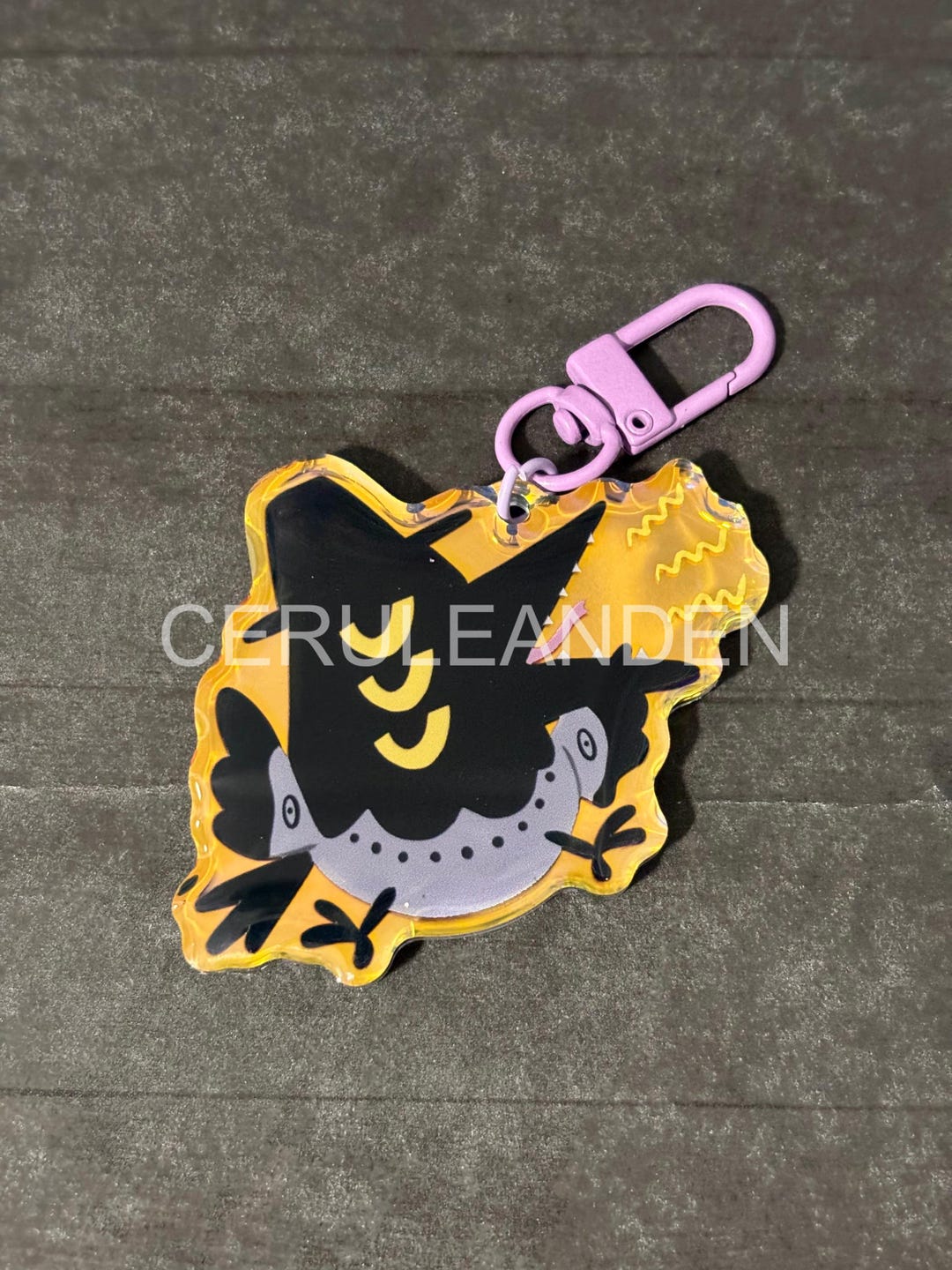 Demon Hunters Magpie Sussie Charm || Acrylic Keychain With Front Side ...