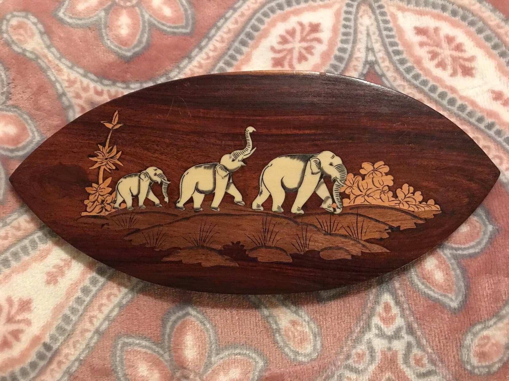 Vintage Elephant Inlay Wall Plaque. Anglo Indian Inlaid Elephant Wooden ...