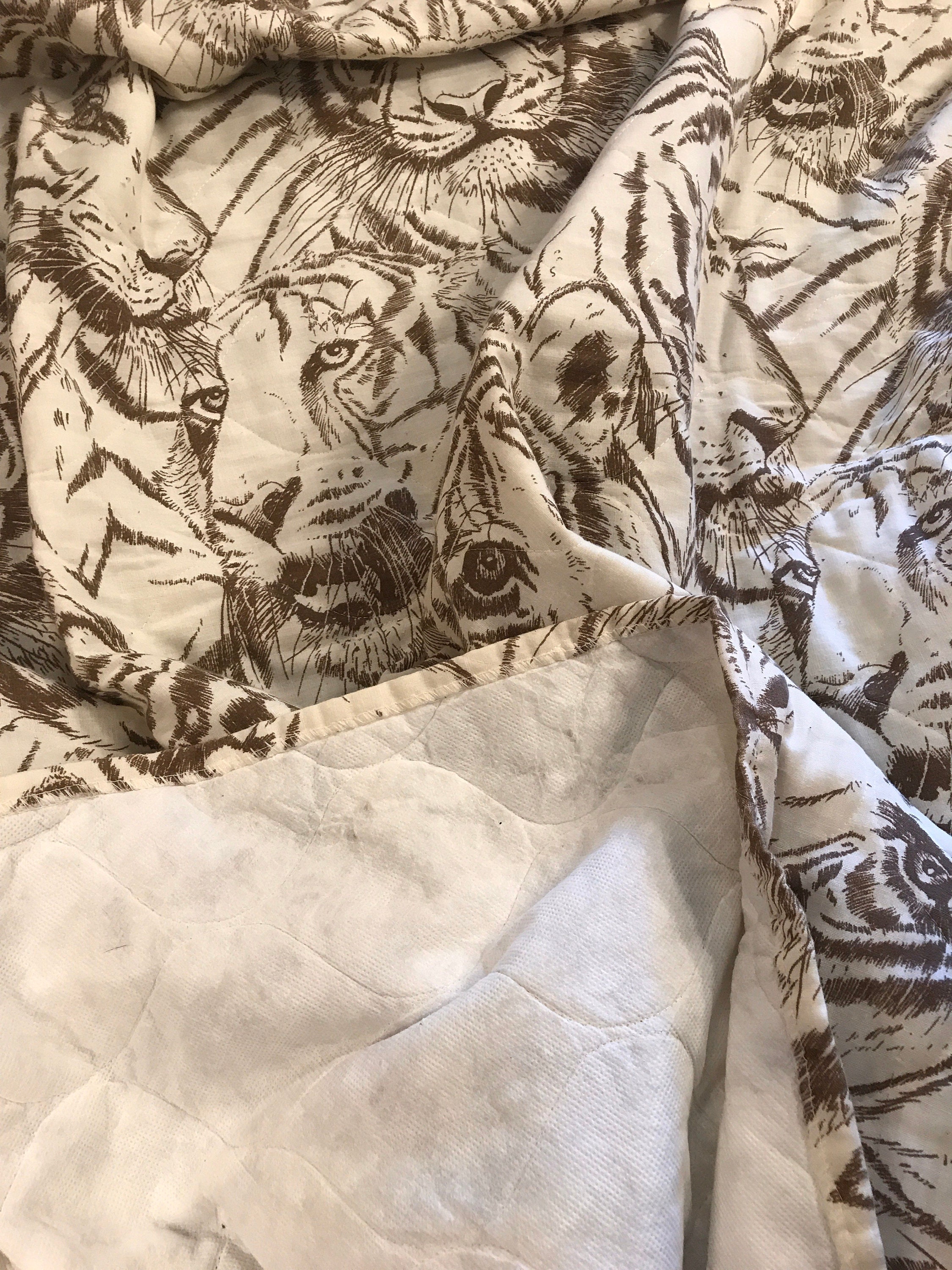 Vintage Tiger Comforter. White and Brown Tiger Blanket. 1970's Tiger ...