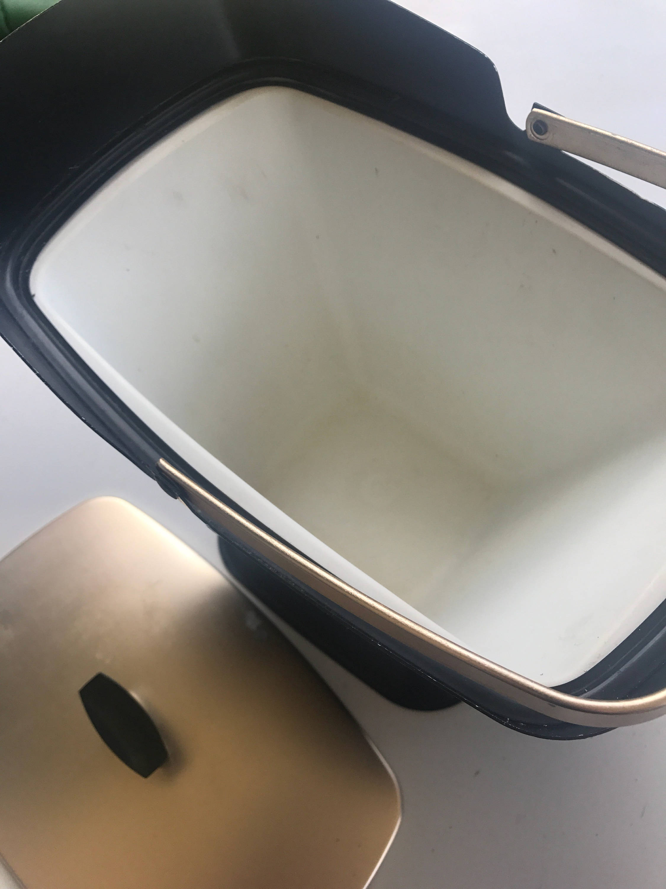 Chesapeake and Ohio Railway Ice Bucket. Chessie Cat Railway Logo ...
