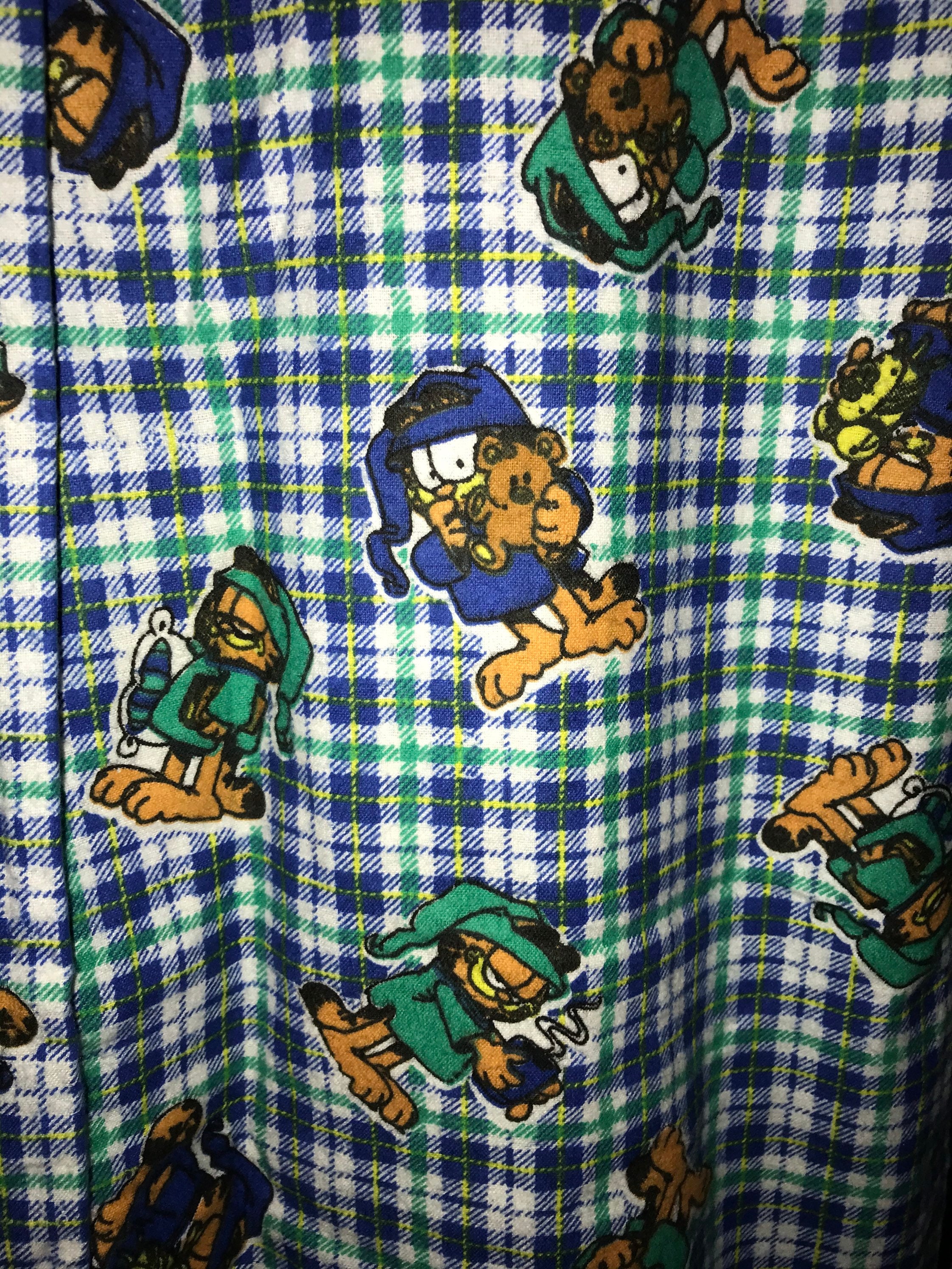 Vintage Flannel Garfield Pajama Gown. Garfield Flannel Nightgowns ...