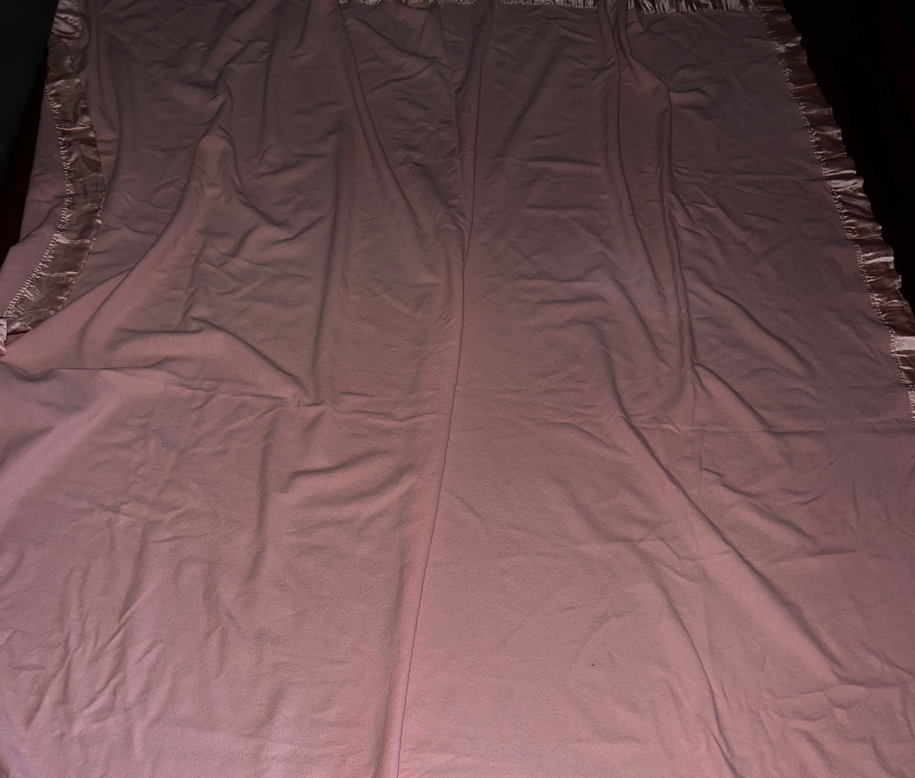 Vintage Pink Hope Chest Blanket. Pink Wool Blanket With Pink Satin Trim ...