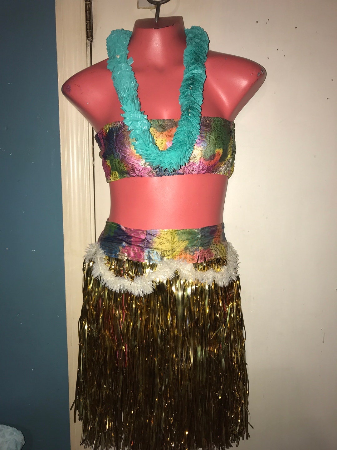 Vintage Hula Girl Costume. 1960s Hula Girl Outfit. Hula Outfit. Vintage ...
