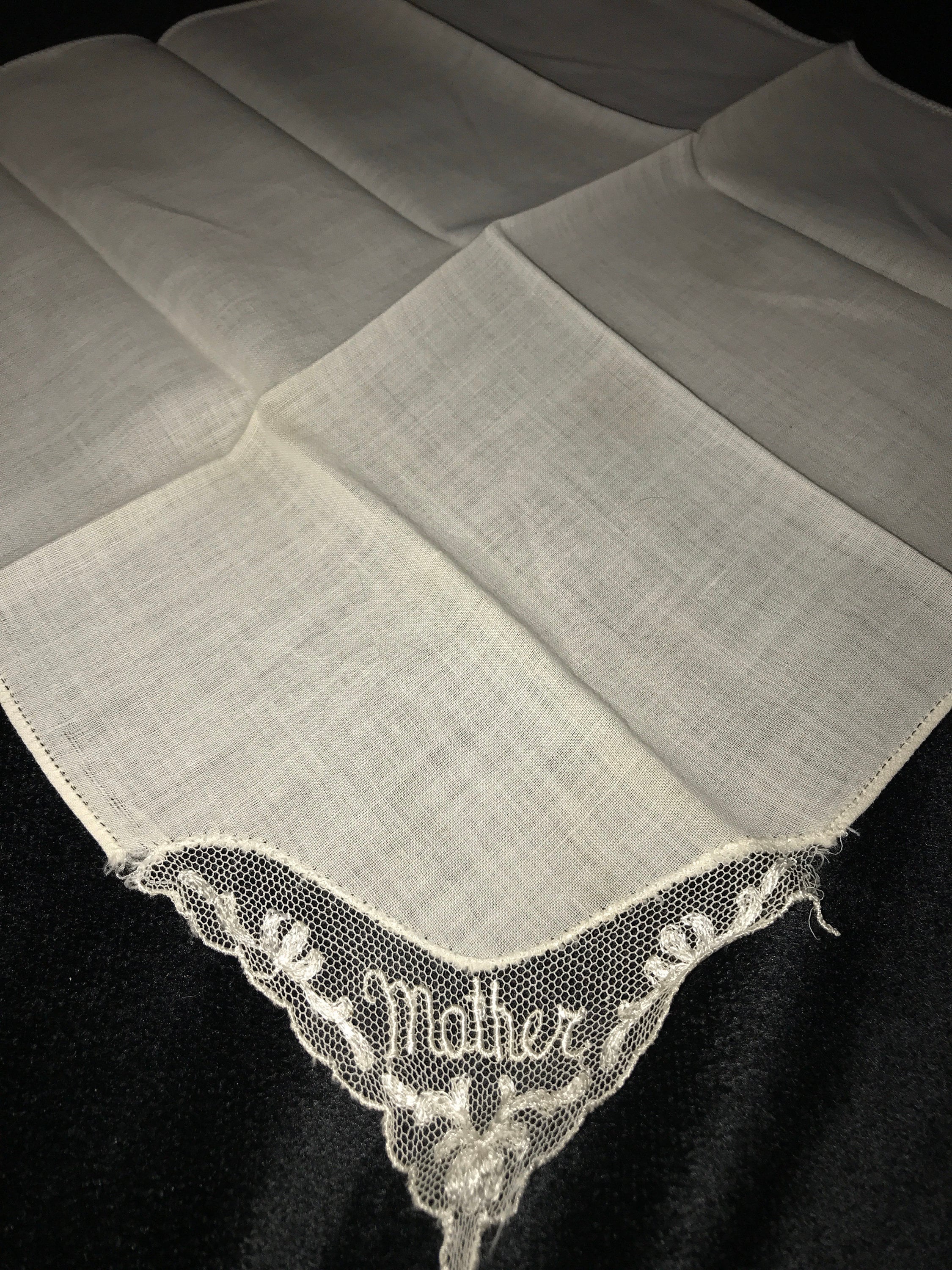 Vintage White Lace Mother Handkerchief Vintage White Lace Mother Handkerchief