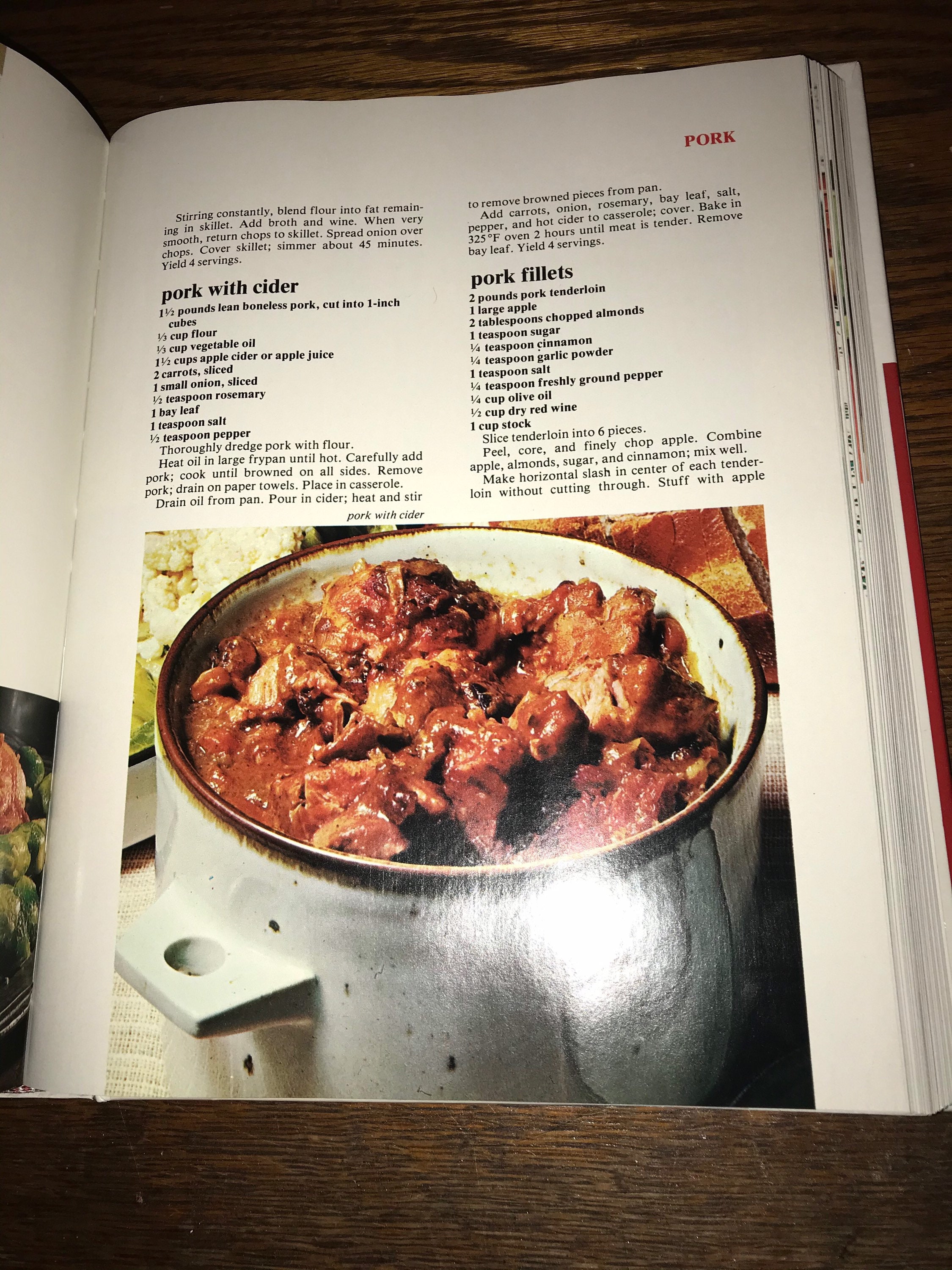 Vintage The Encyclopedia of Creative Cooking Cookbook. 1985 The ...