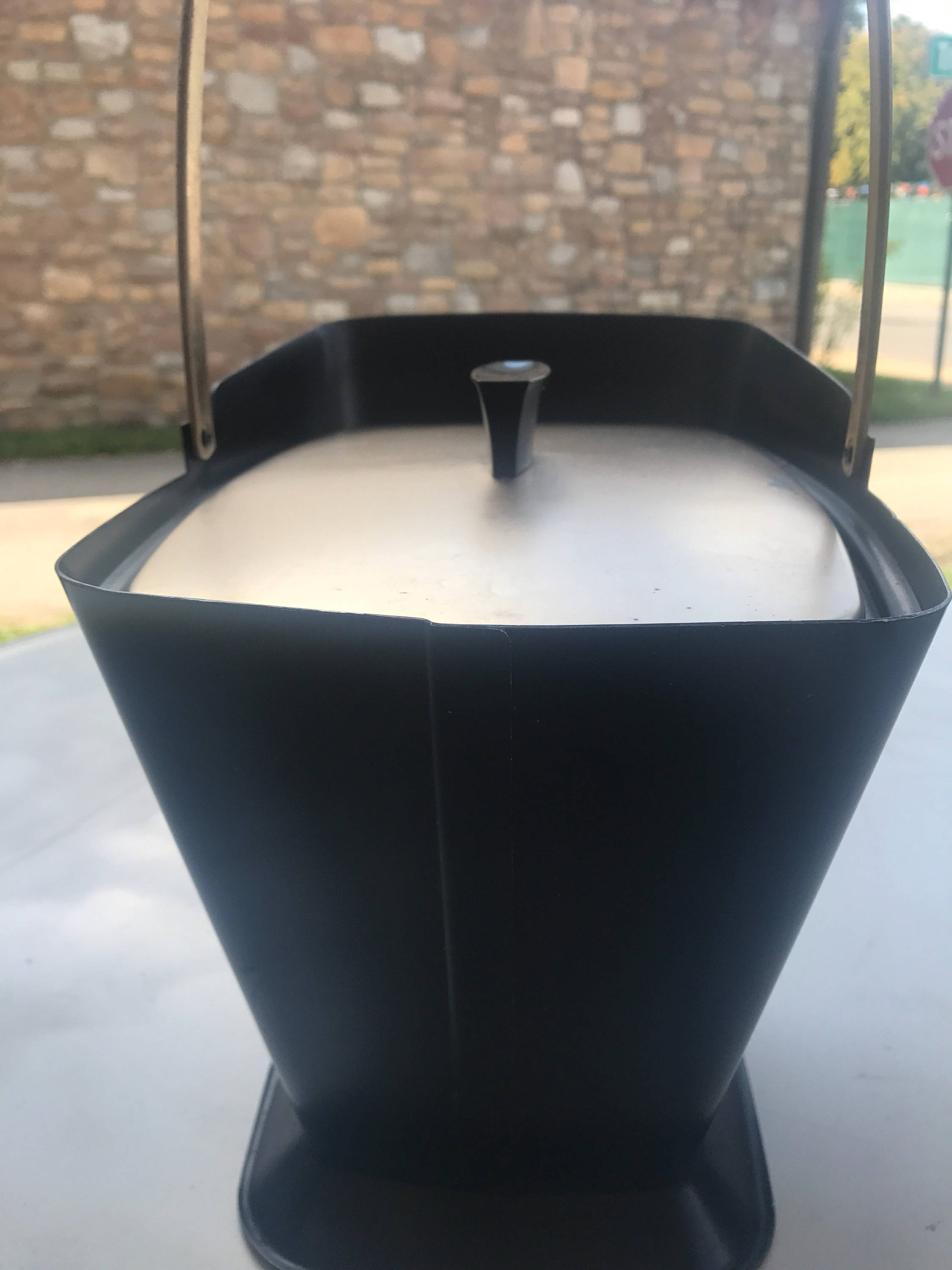 Chesapeake and Ohio Railway Ice Bucket. Chessie Cat Railway Logo ...
