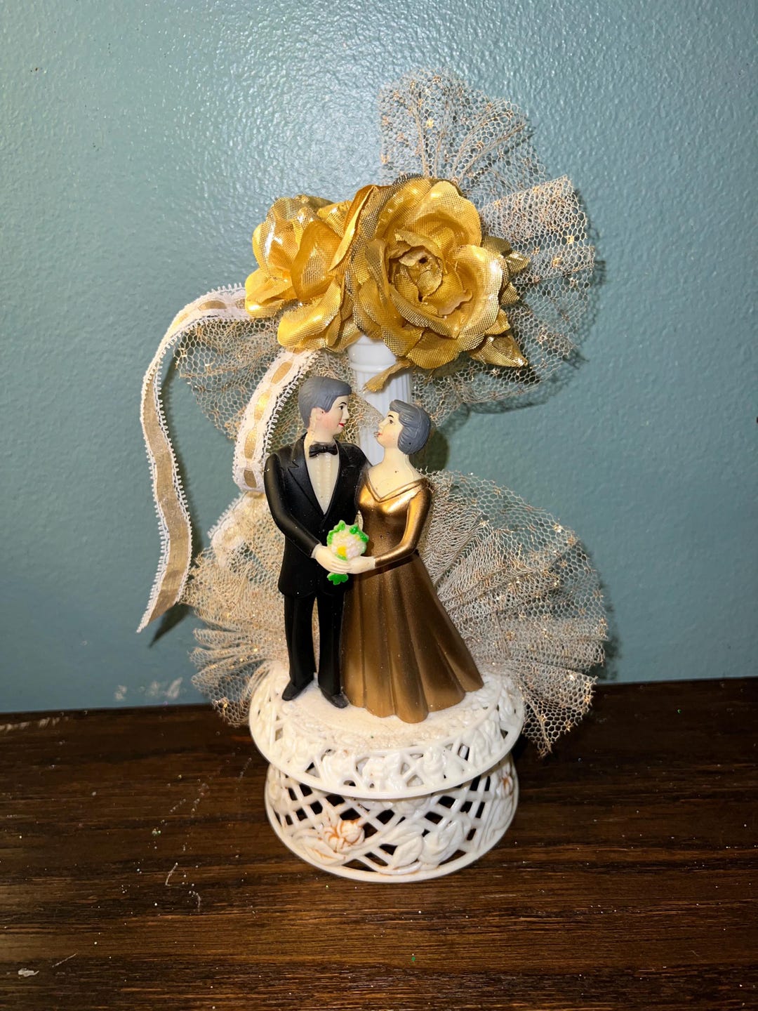 Vintage Golden Anniversary Cake Topper, Gold Dress, Grey Hair - Etsy