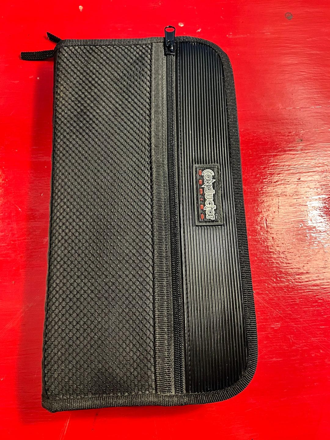 Vintage CD Holder. Black Cloth Conductor Series Zip up CD Binder. CD ...