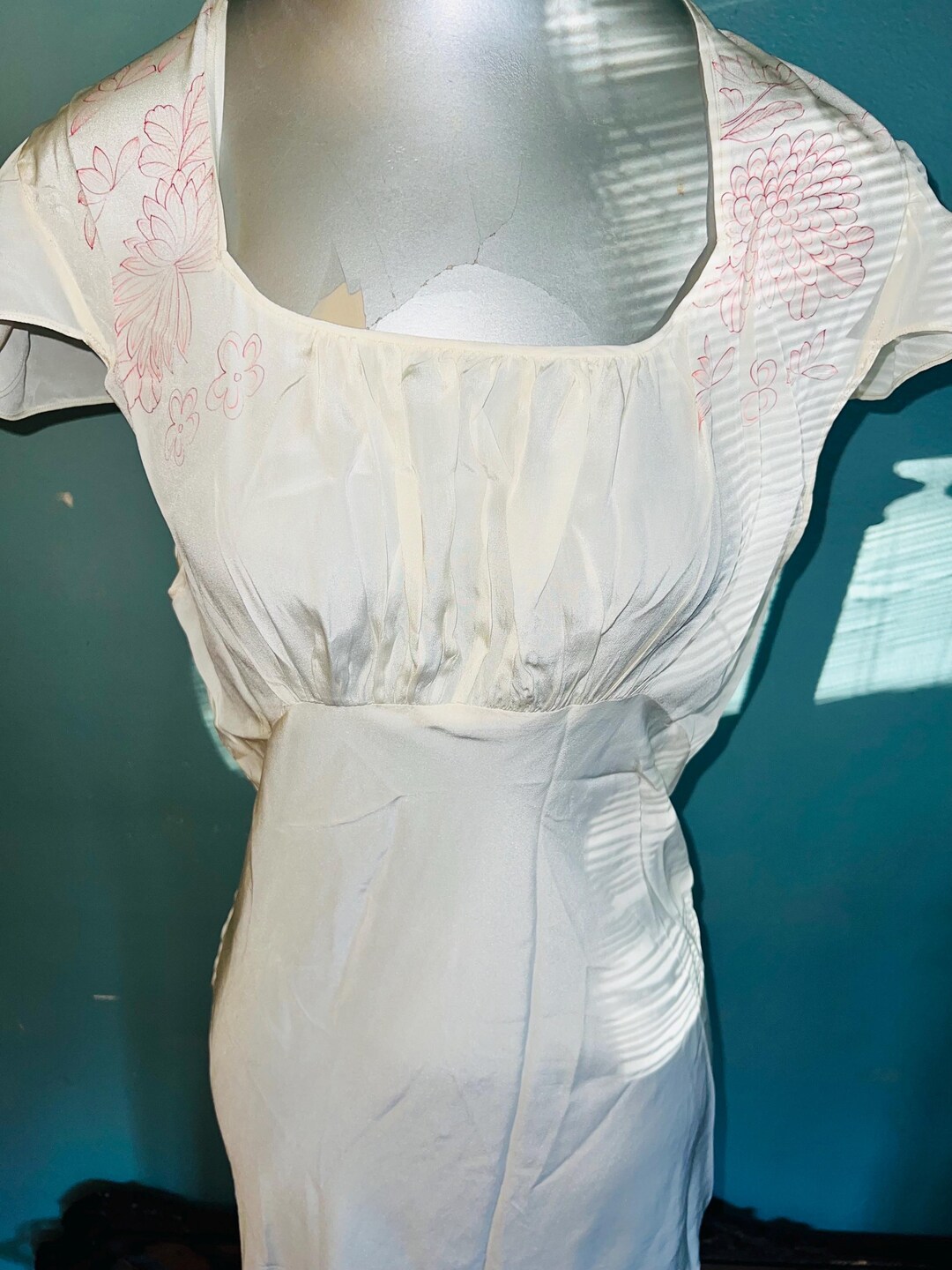 Stunning 1930’s Vintage Ivory Nightgown. Bias Cut Silk - Etsy