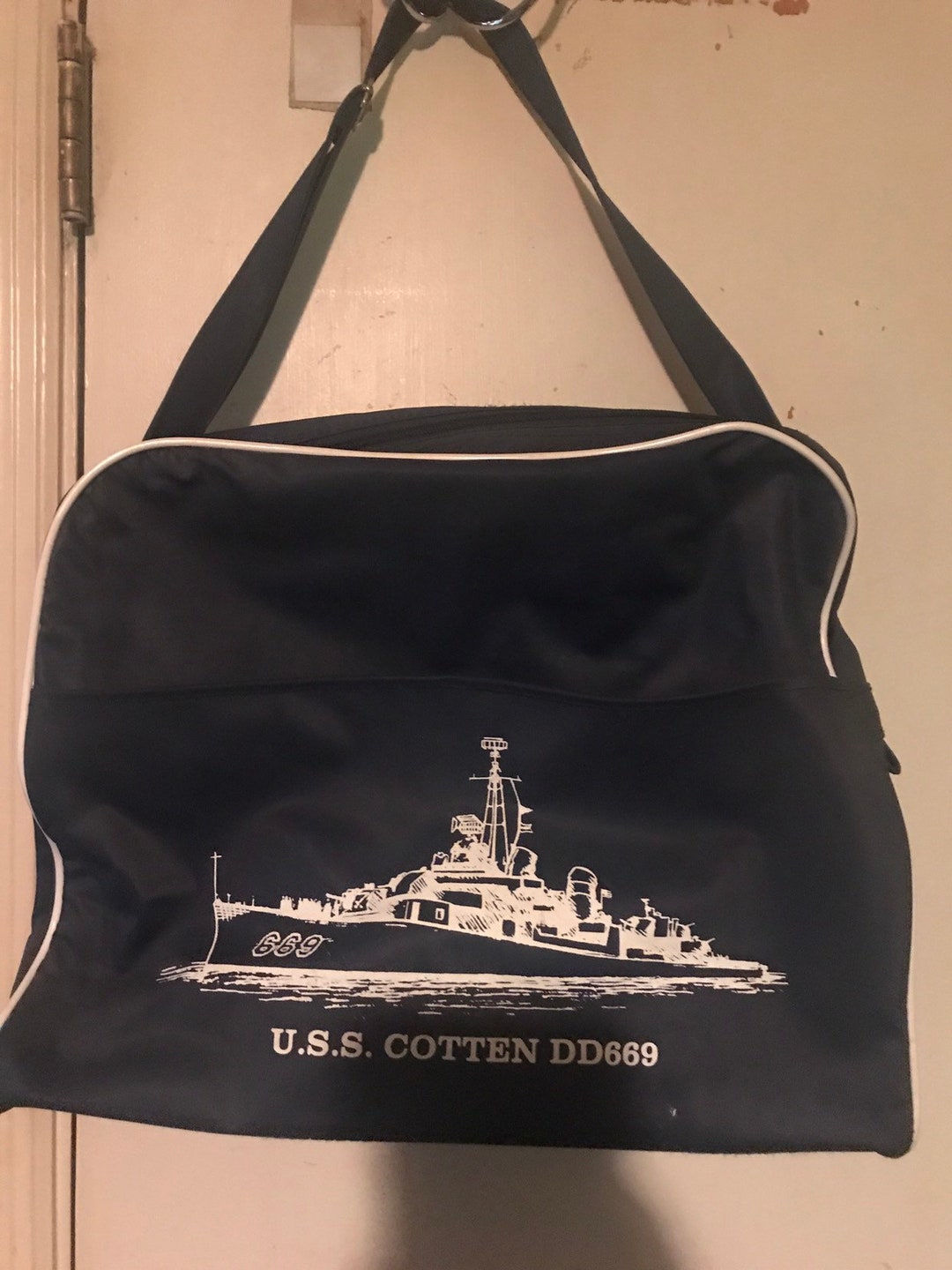 Vintage 1960’s Navy Blue and White USS Cotten DD 669 Carry on Bag - Etsy
