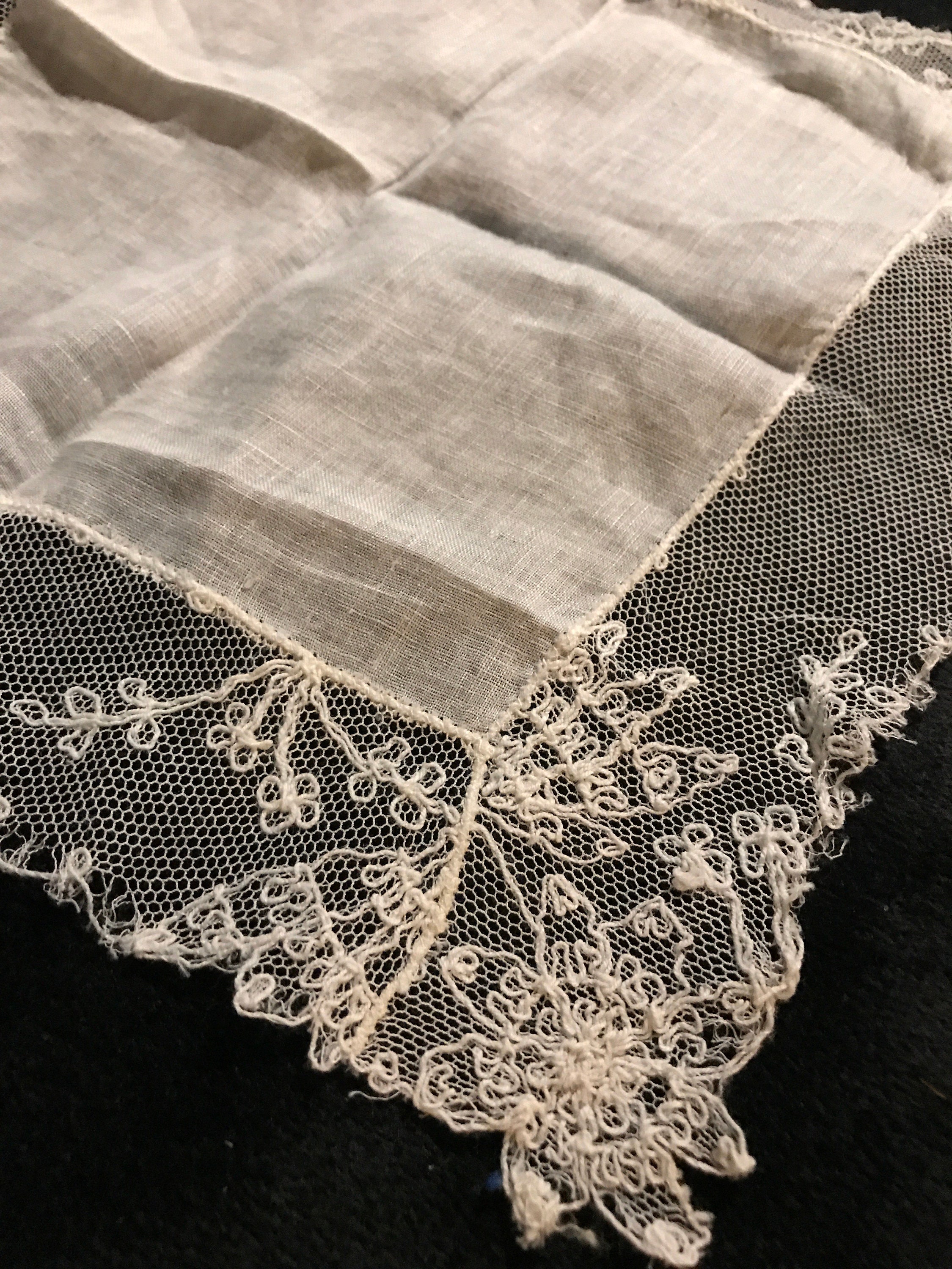 Vintage White Lace Handkerchief, Wedding Vintage White Lace Handkerchief, Wedding