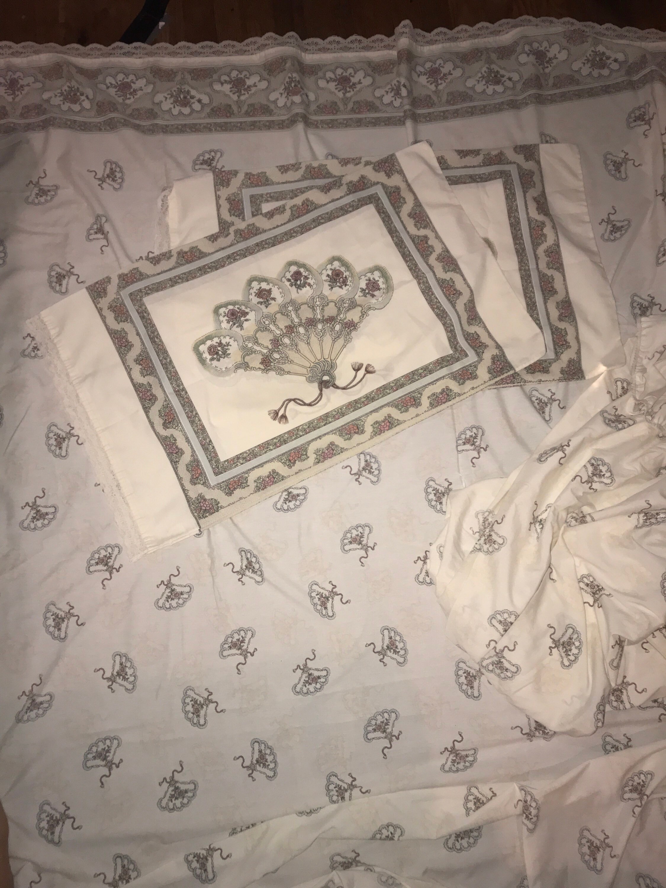 Vintage Louis Nichole Full Size Bed Sheets. Victorian Style Bed Sheets ...