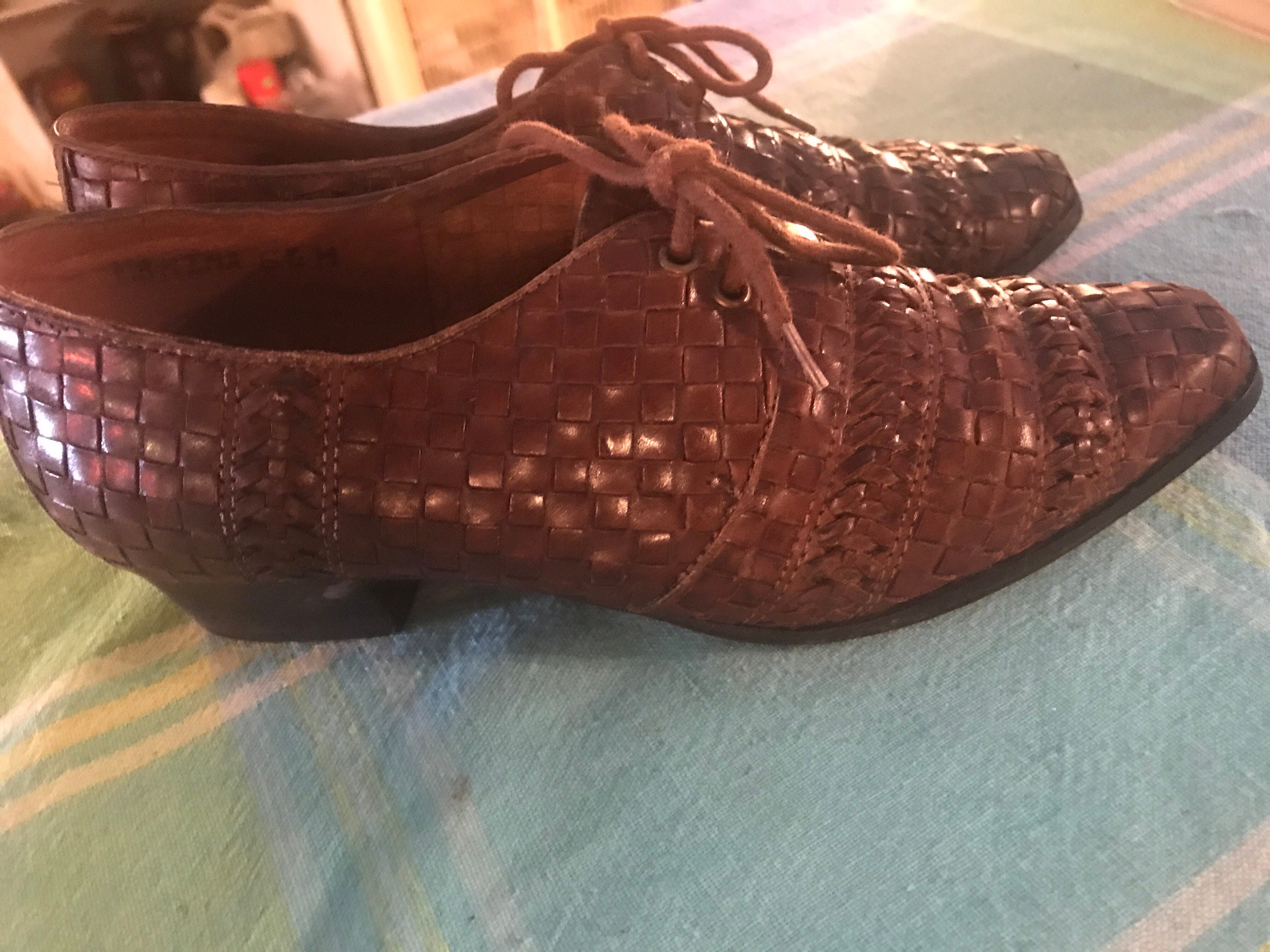 Vintage Woven Nicole Shoes. Brown Lace Up Oxford Woven Shoes. Brown ...