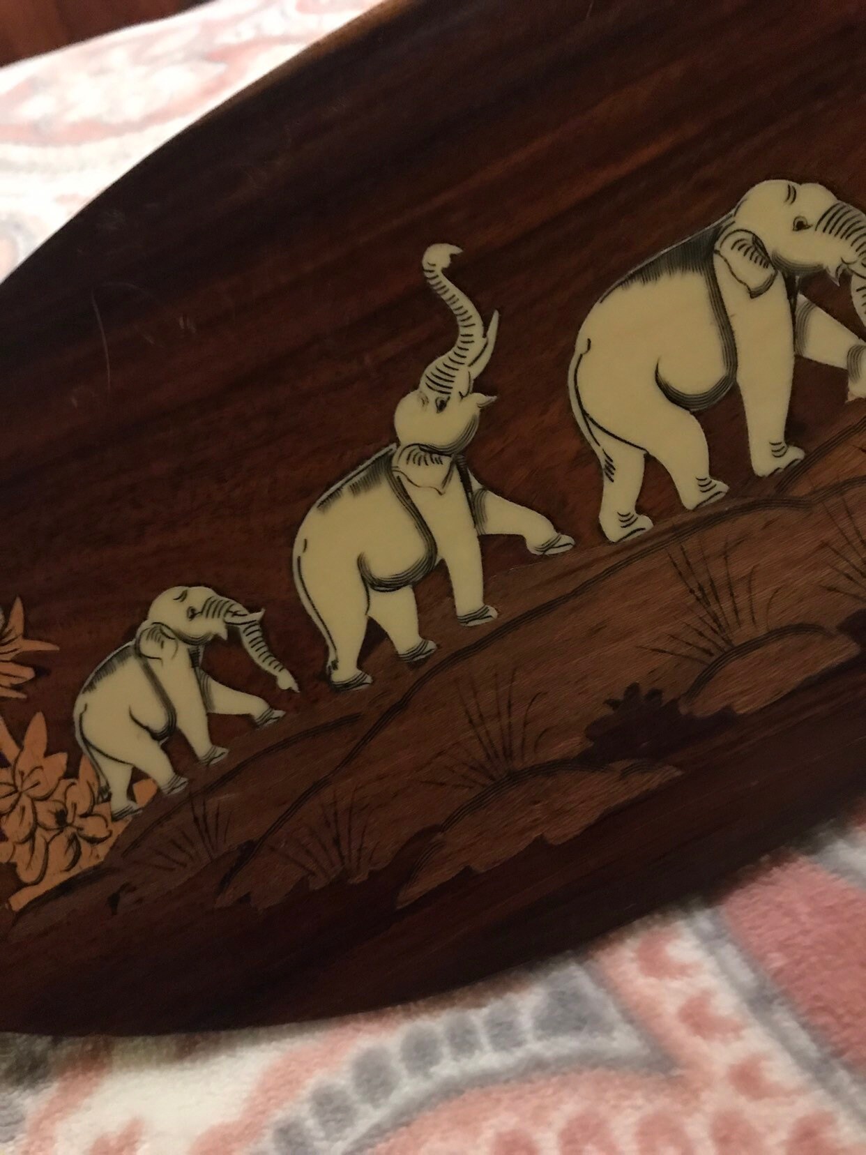Vintage Elephant Inlay Wall Plaque. Anglo Indian Inlaid Elephant Wooden ...