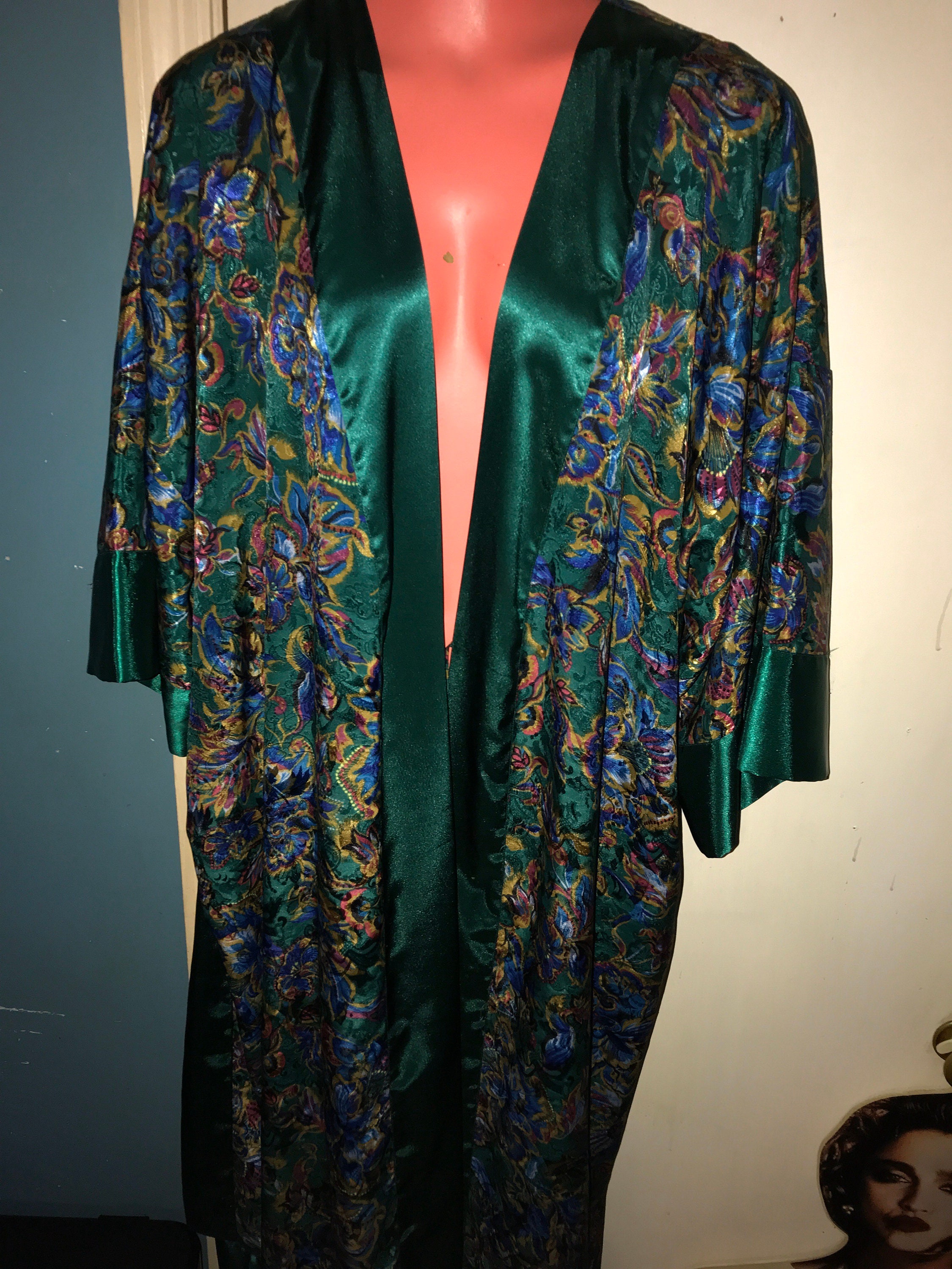 Vintage Victoria's Secret Satin Robe. Vintage Victoria's Secret Green ...
