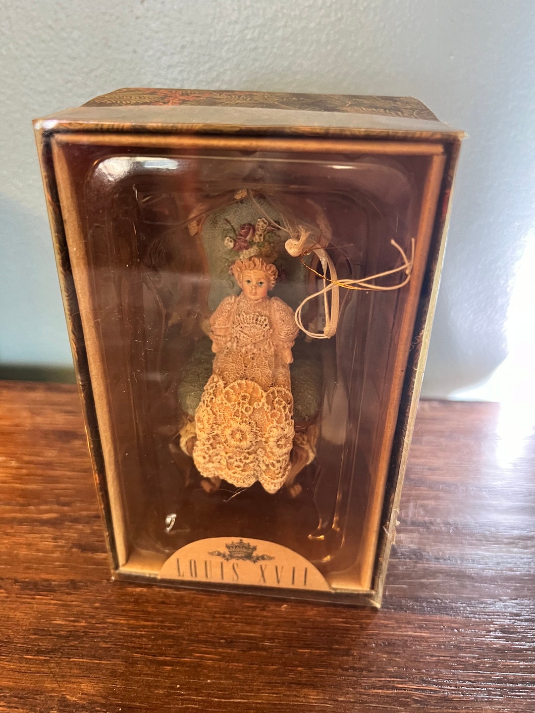 Vintage Louis Nichole Victorian Girl Ornament, Collections Louis XVII ...