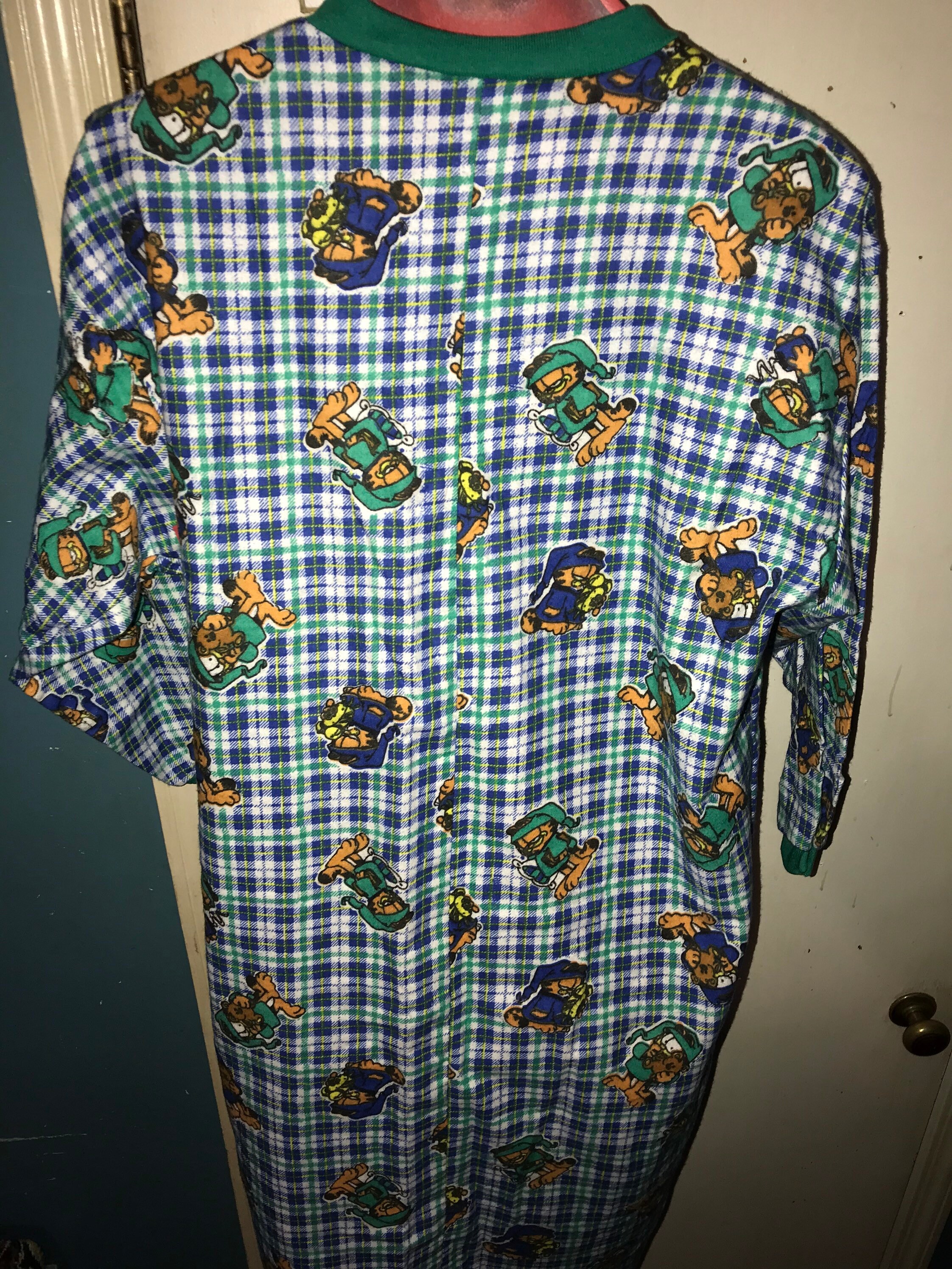 Vintage Flannel Garfield Pajama Gown. Garfield Flannel Nightgowns ...