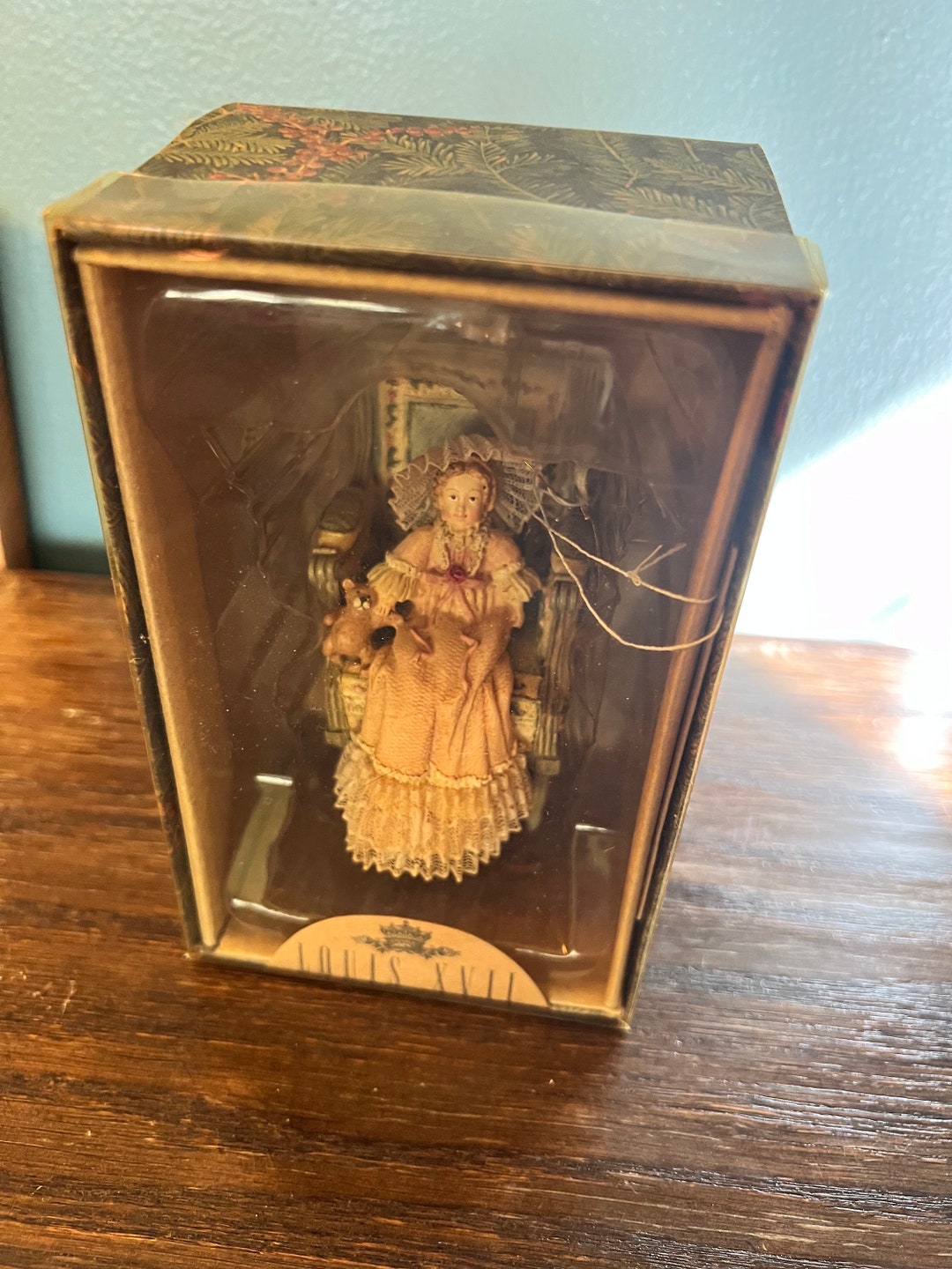 Vintage Louis Nichole Victorian Girl Ornament, Collections Louis XVII ...