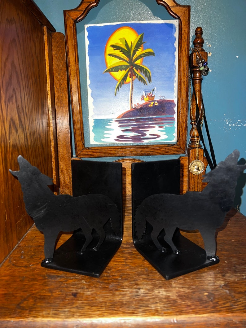 Vintage Metal Wolf Bookends. Wolf Bookends. Howling Wolf Black - Etsy
