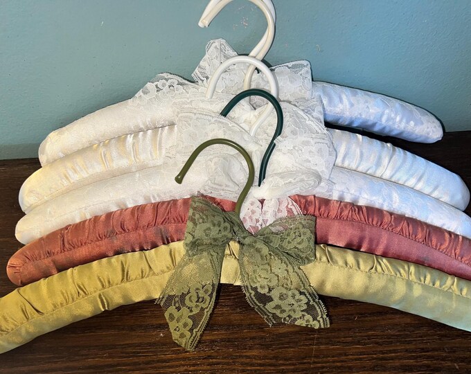 1980’s Puffy Satin and Lace Hangers, Set of Five Satin Hangers - Etsy