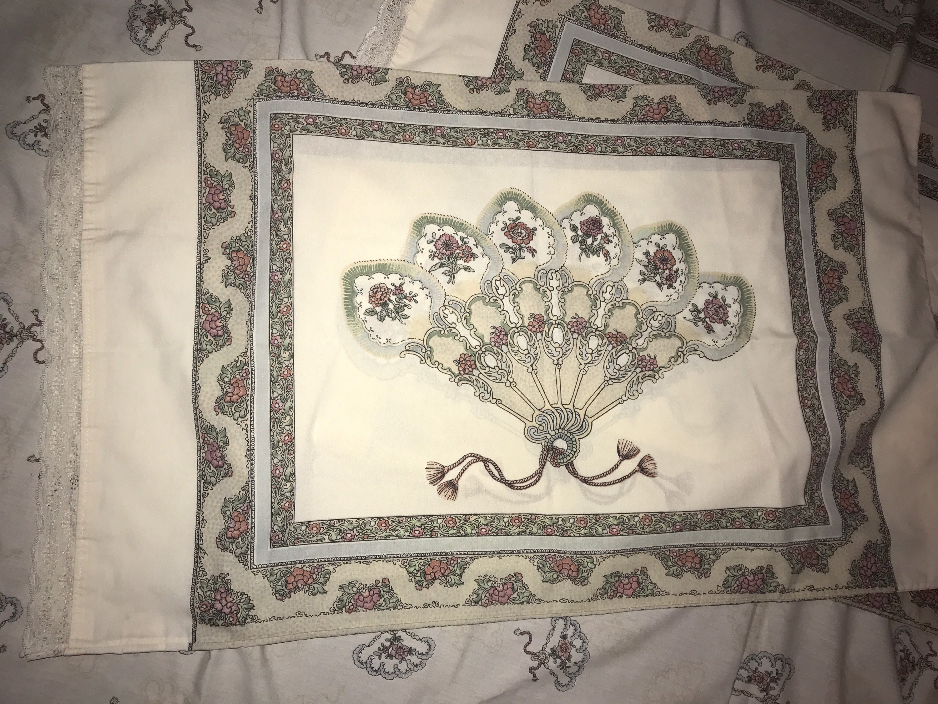 Vintage Louis Nichole Full Size Bed Sheets. Victorian Style Bed Sheets ...