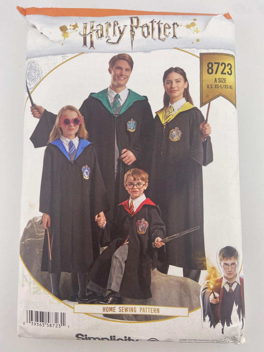 Harry Potter Robes Sewing Pattern Simplicity 8723 – Hogwarts Costumes ...