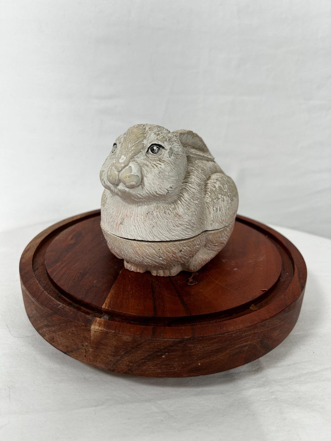 Vintage Rabbit Statue - Key Hider - White Chippy Bunny - Etsy