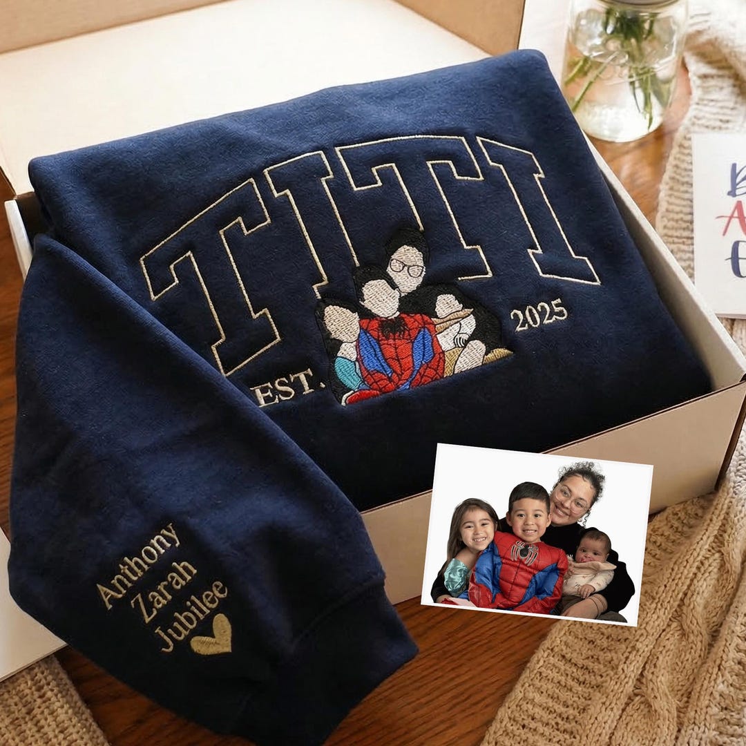 Custom Embroidered Sweatshirt for Auntie or Grandma - Titi Portrait ...