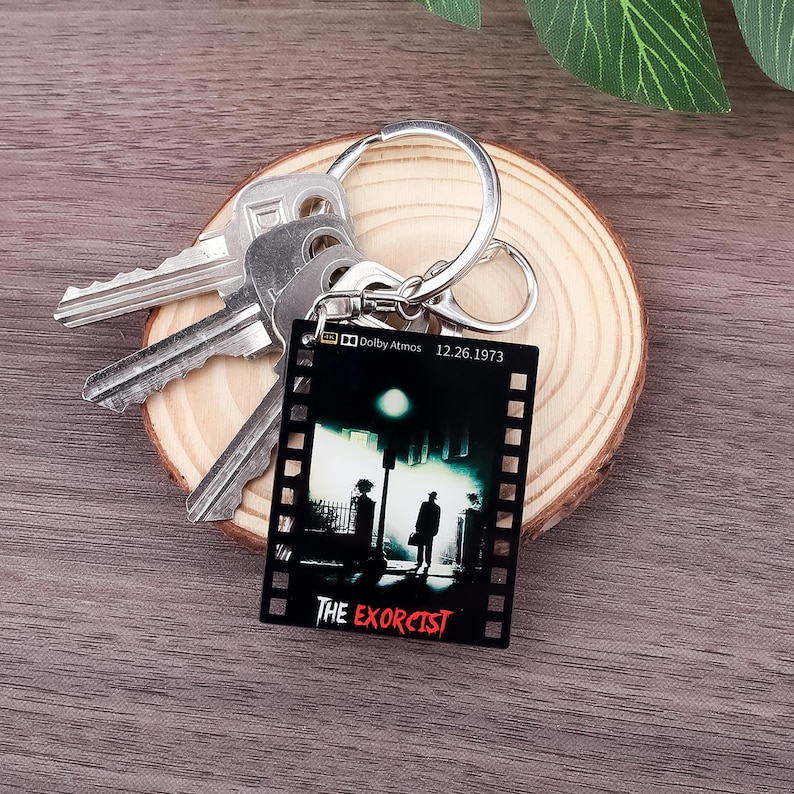Personalized Movie Keychains, Custom Horror Film Key Chain, Novelty 80s ...
