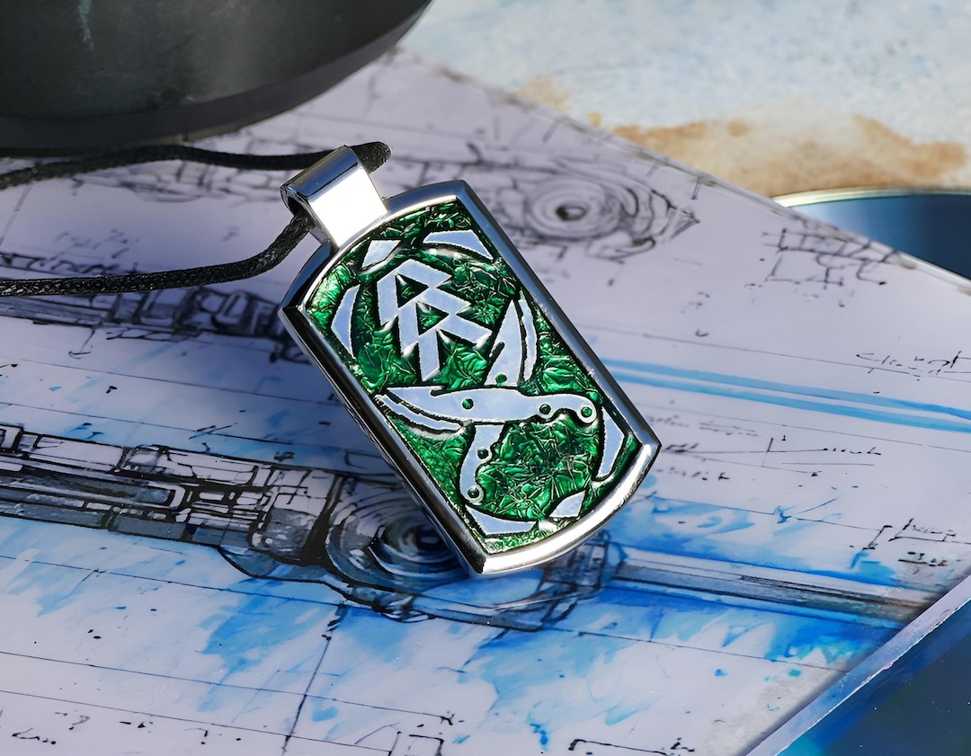 Destiny 2 Hunter Pendant: Cosmic Green Gambit Gamer Necklace - Etsy UK