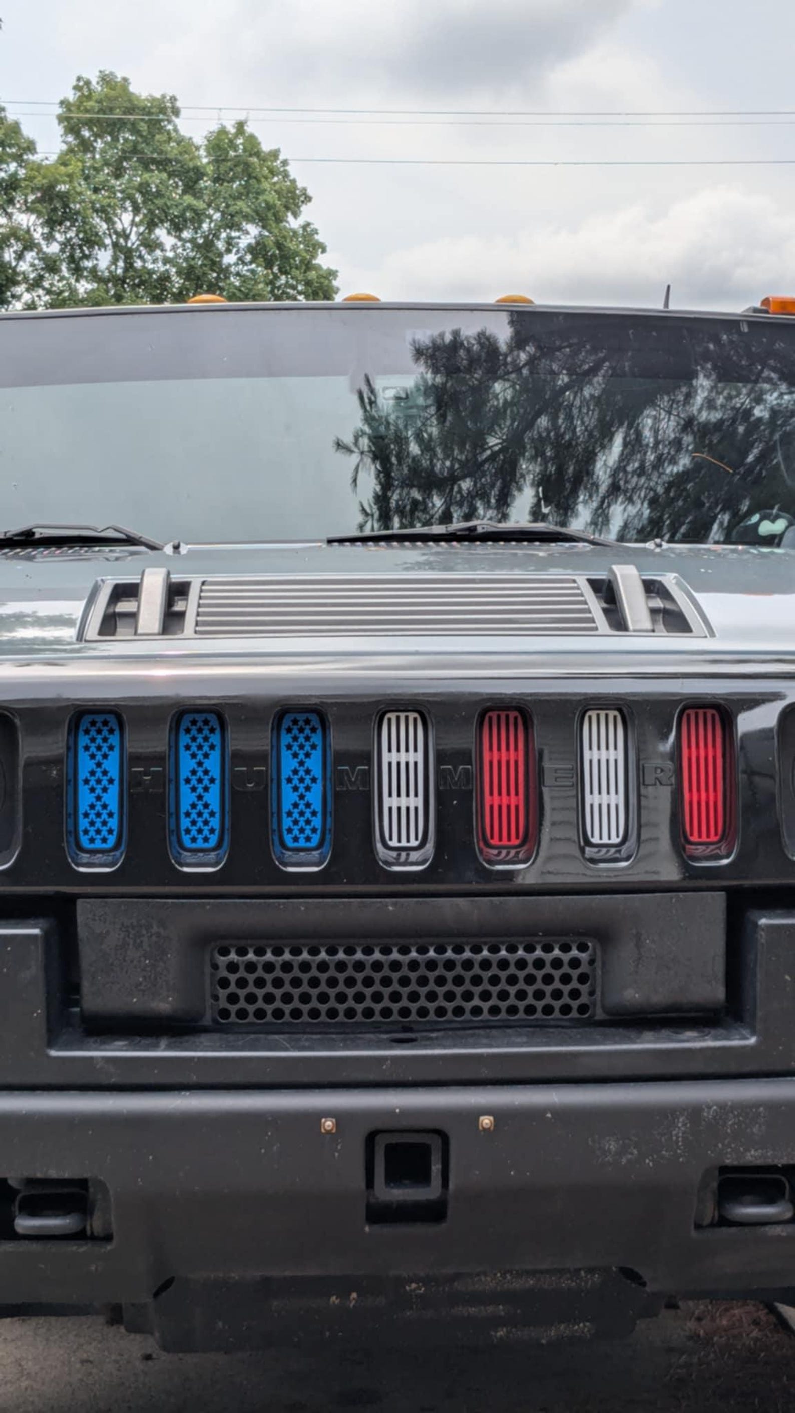 Custom Hummer H2 Grill Inserts – Snap-in, No-drill, 4 Designs & 9 ...