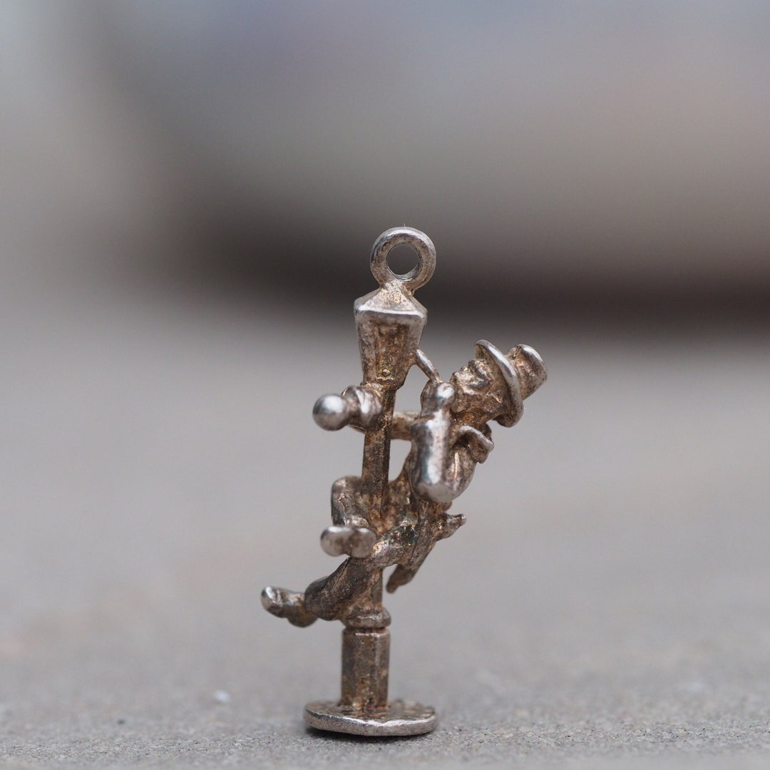 Man Climbing Lamp Post Vintage Silver Charm - Etsy