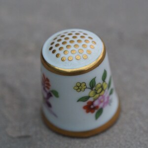 Royal Crown Derby Flower Sprig Vintage China Thimble - Sewing - Craft ...