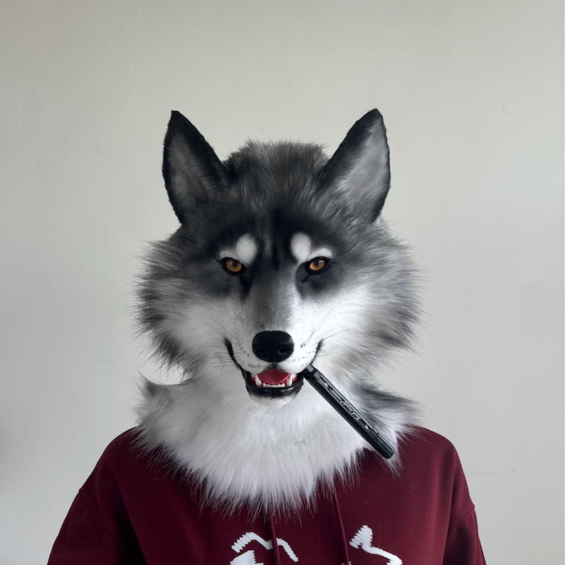 Gray Wolf Movable Jaw Realistic Fursuit Head Werewolf Cosplay Mask ...