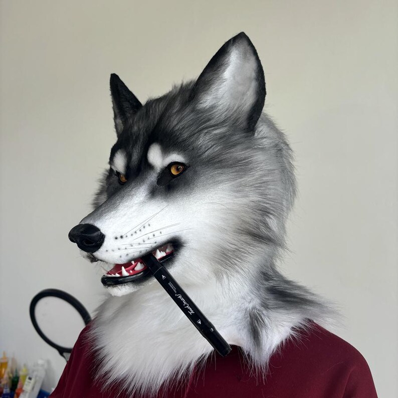 Gray Wolf Movable Jaw Realistic Fursuit Head Werewolf Cosplay Mask ...