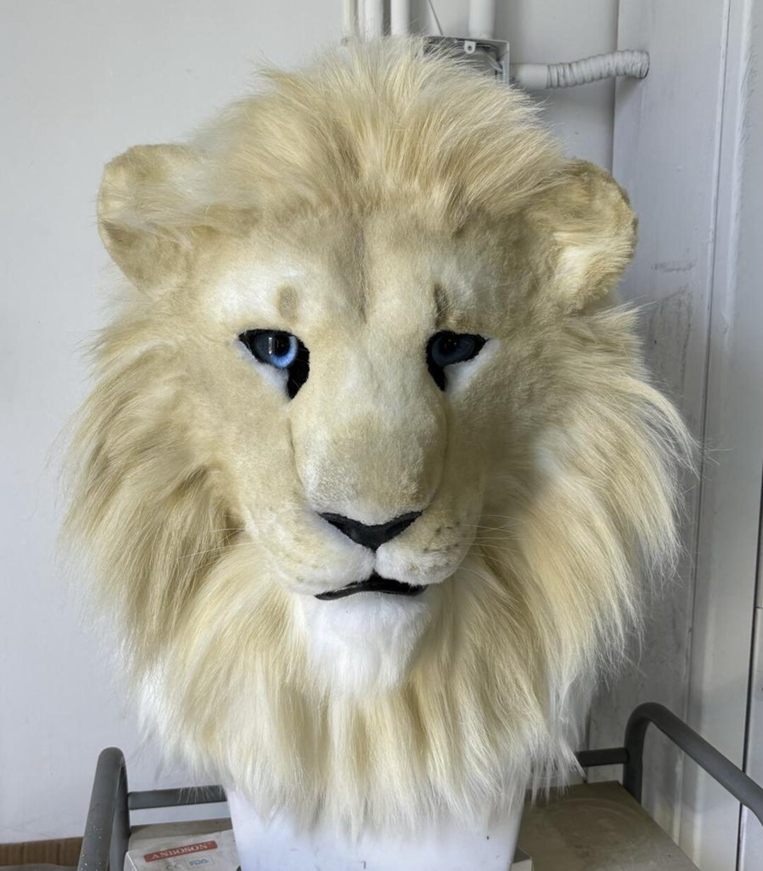 Realistic Fursuit Movable Jaw Albino Lion Headpiece Halloween Cosplay ...