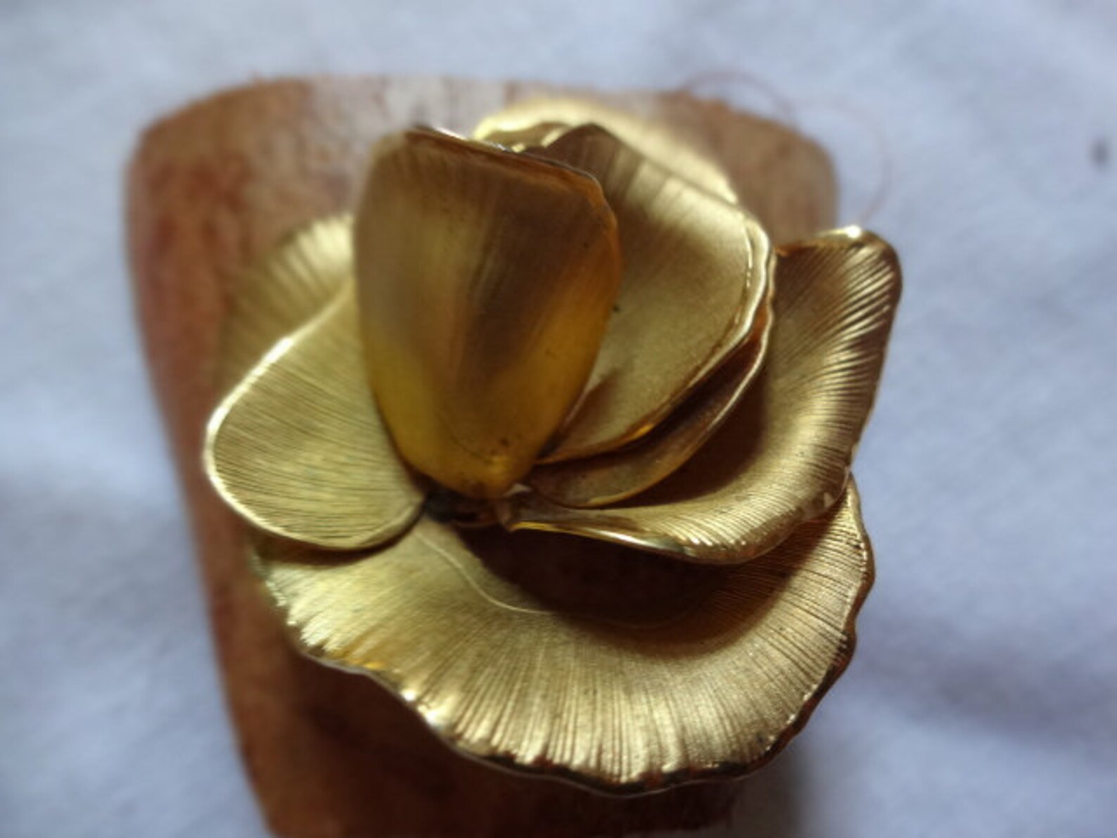 Gold Tone Rose Bud Vintage Textured Brooch - Etsy