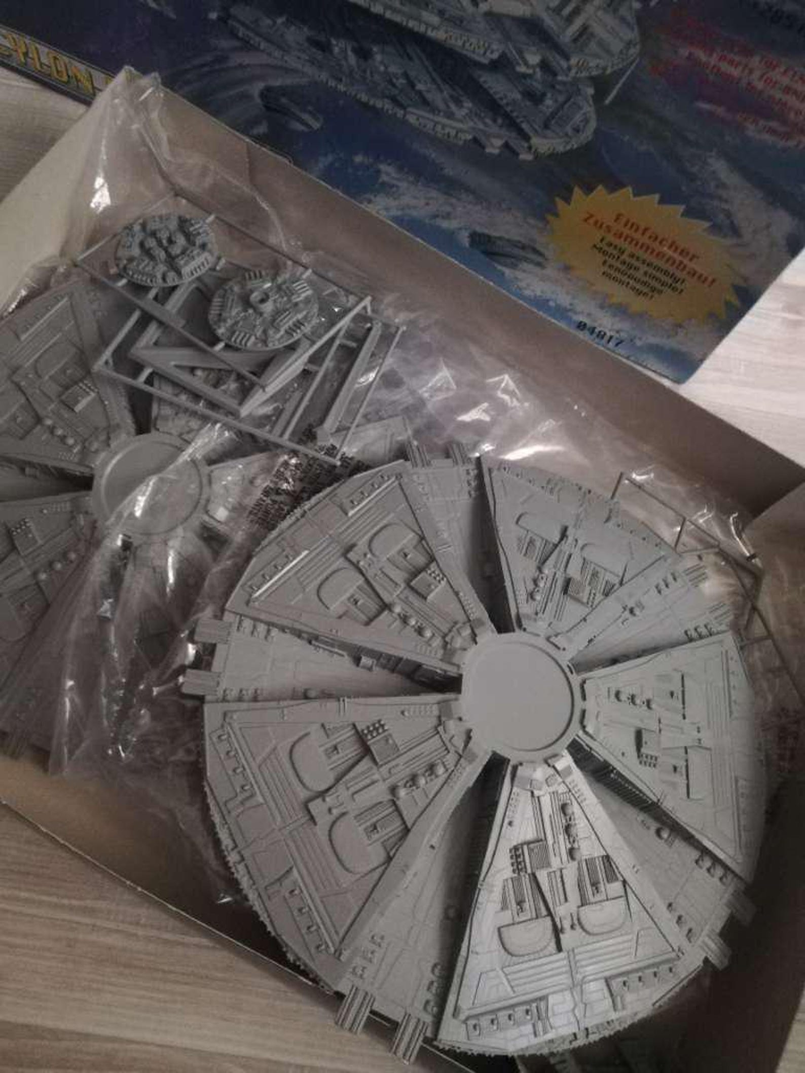 Revell Battlestar Galactica Cylon Basestar Model Kit Assembled ...
