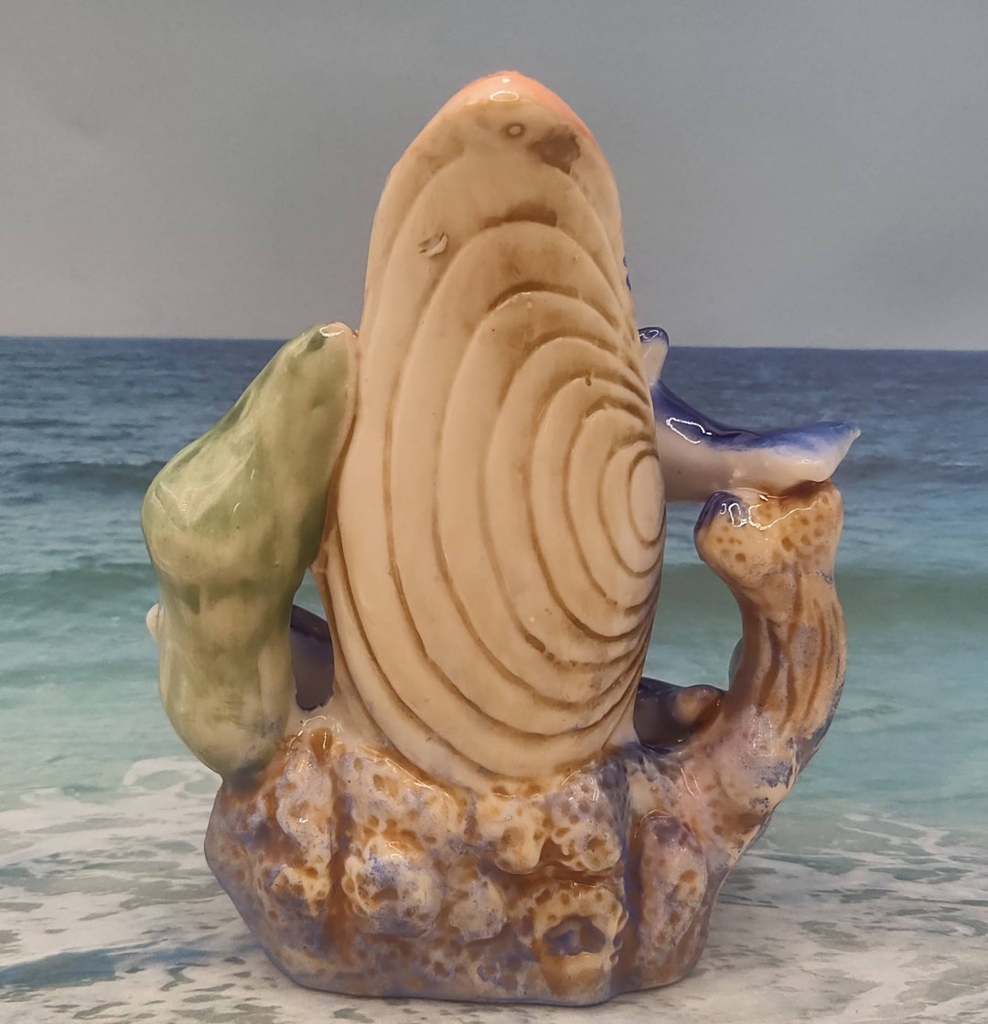 Triple DOLPHIN BUD VASE ~ Pottery 1970's ~ Three Dolphins ~ Clamshell ...